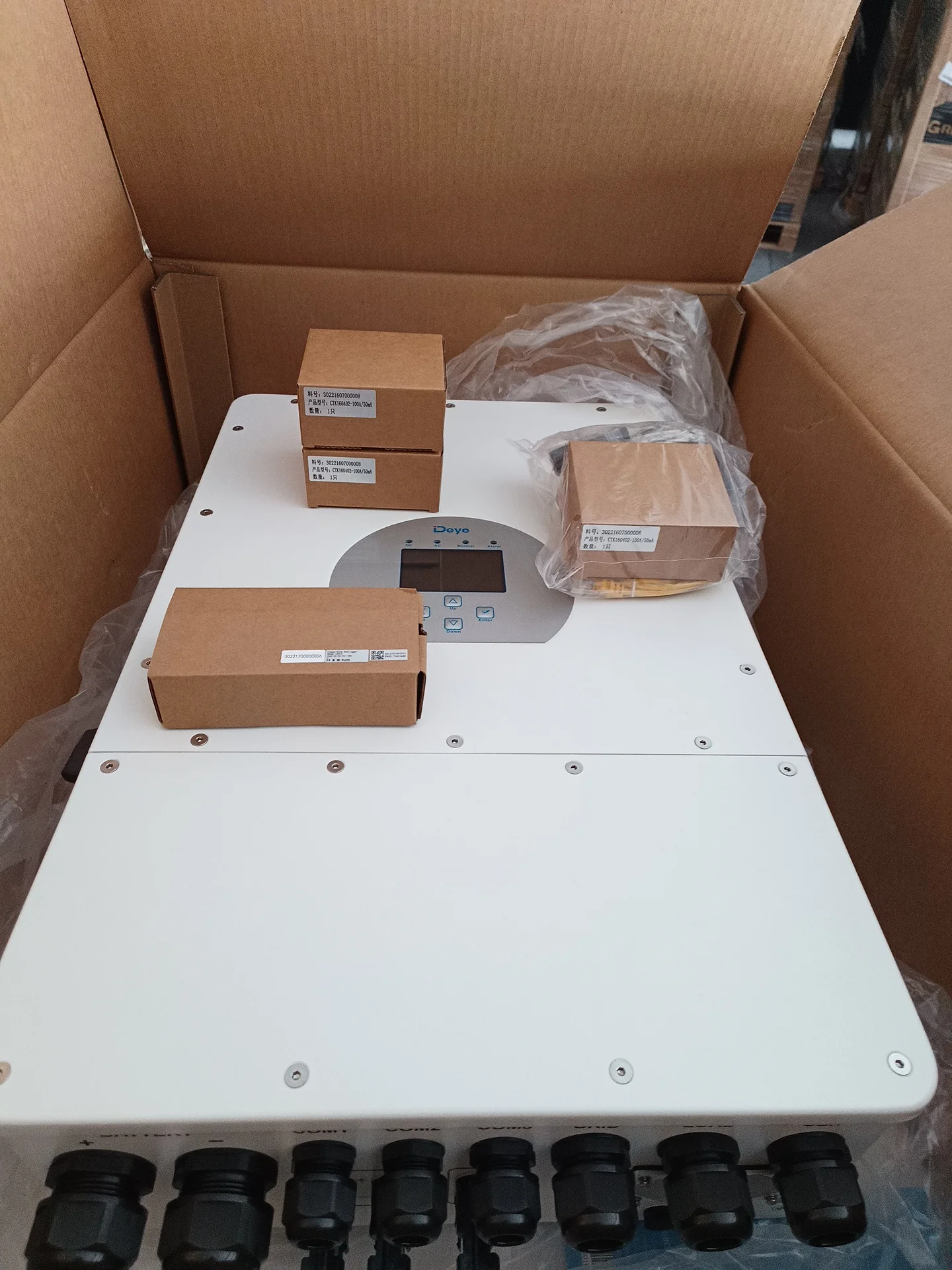 Deye Hybrid Inverter 5kw 6kw 8kw 10kw 12kw 15kw 20kw Three Phase 160 ...