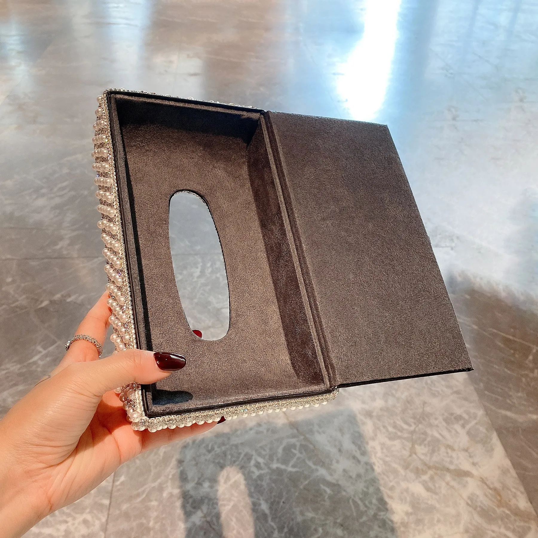 Luxury Car Tissue Box Bling Rhinestone Gem Diamond Leather Car Tissue ...