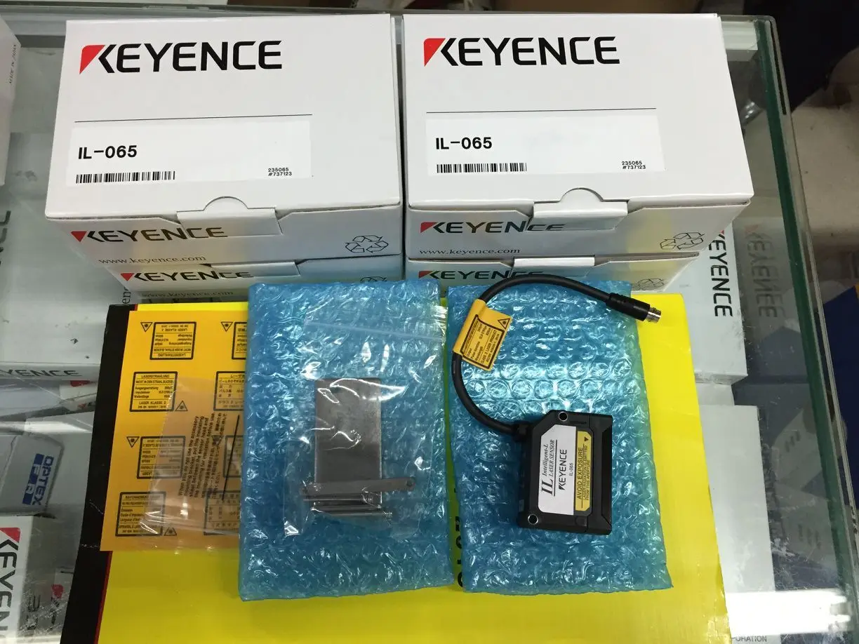 KEYENCE IL-065 IL-S065 CMOS多機能アナログレーザーセンサーセンサーヘッド新品オリジナル| Alibaba.com