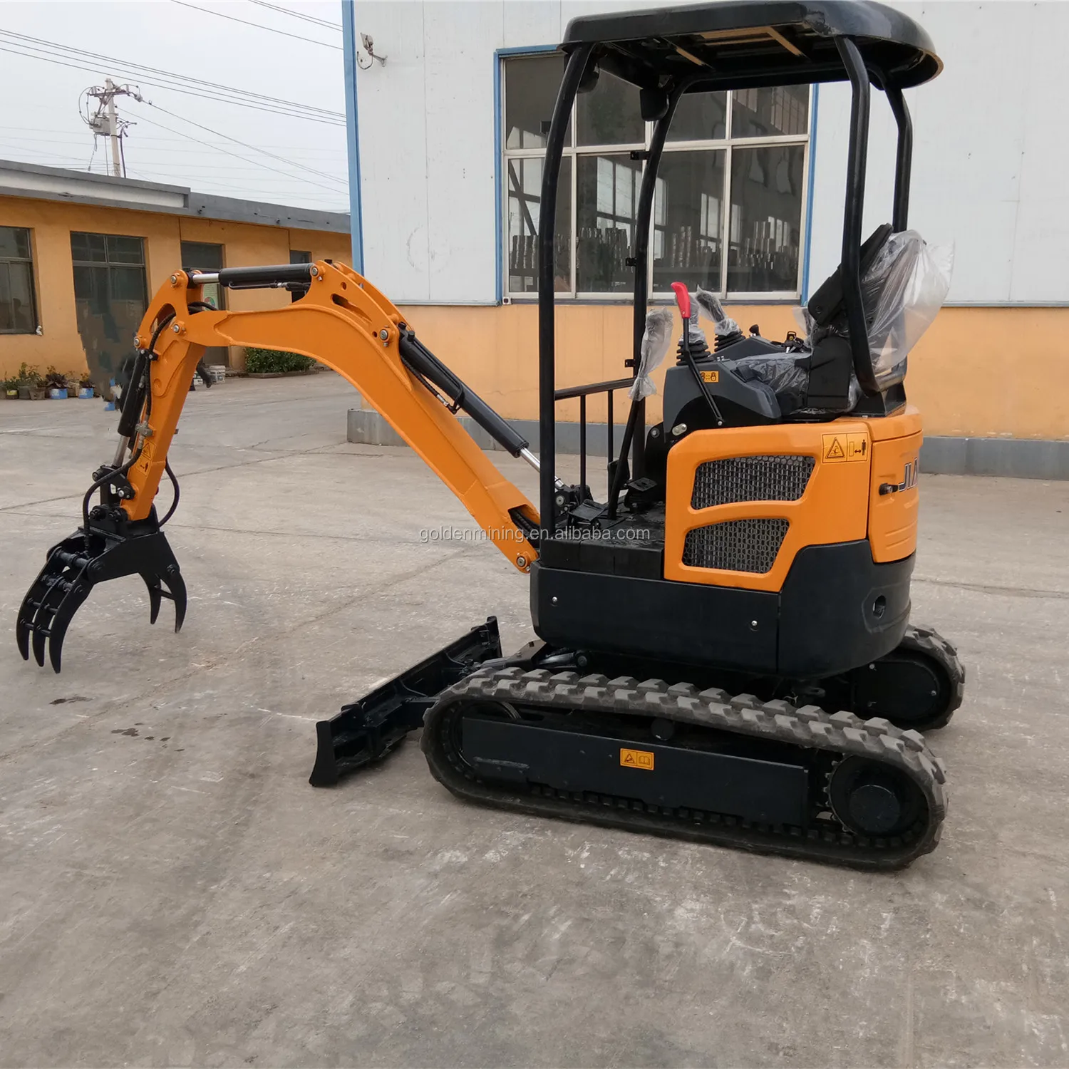 Hochwertiger 2T Mini bagger mit Japan KUBOTA Motor, Boom Swing und ...