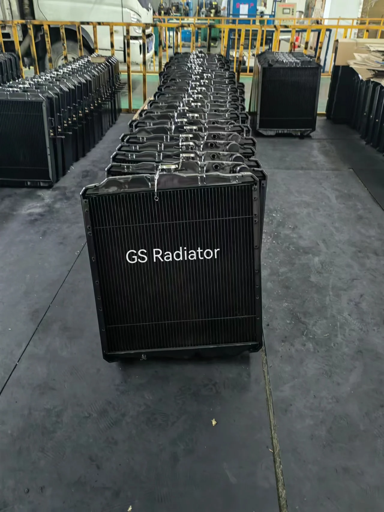 Mitsubishi Fuso Fighter Radiator - OEM Quality & Performance