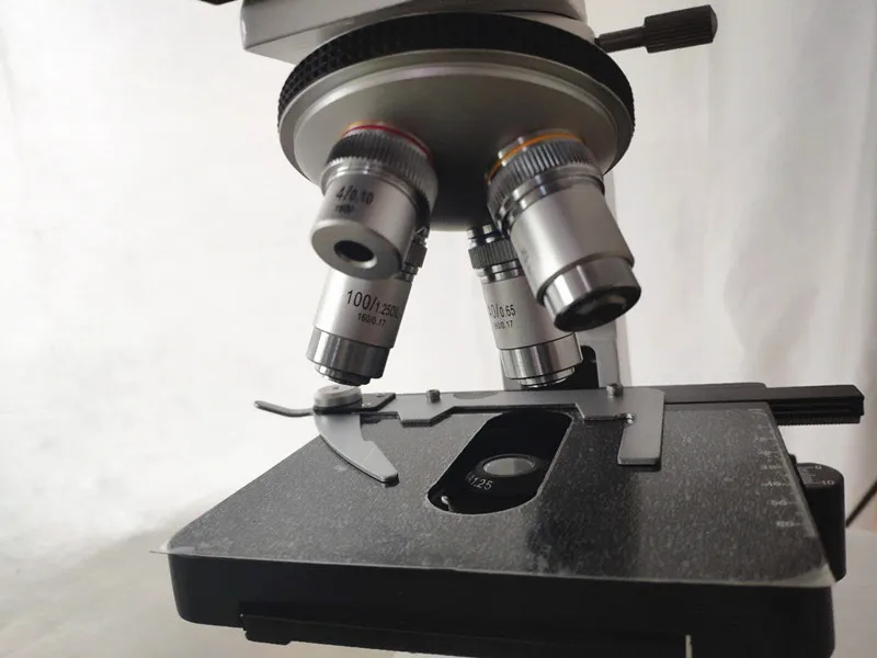 Z110-THD11 Laboratory Microscope with WIFI and LCD Screen