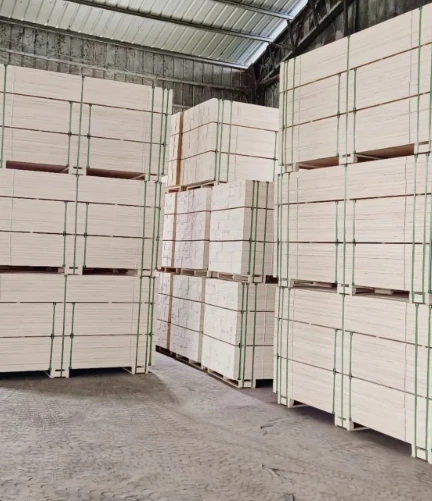Premium Grade LVL Laminated Veneer Lumber Factory Plywoods E0 ...