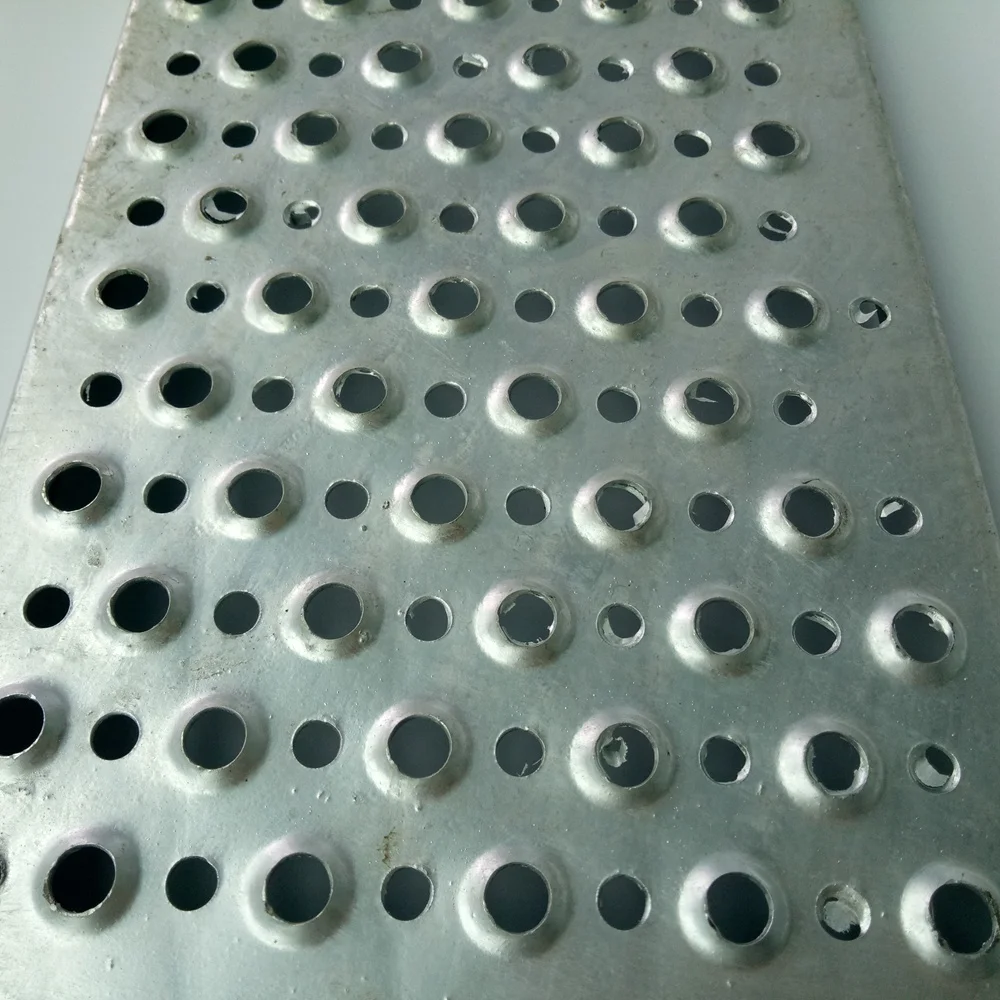 Heavy Duty Walkway Channel Grip Strut Perforated Metal Plank Grating ...