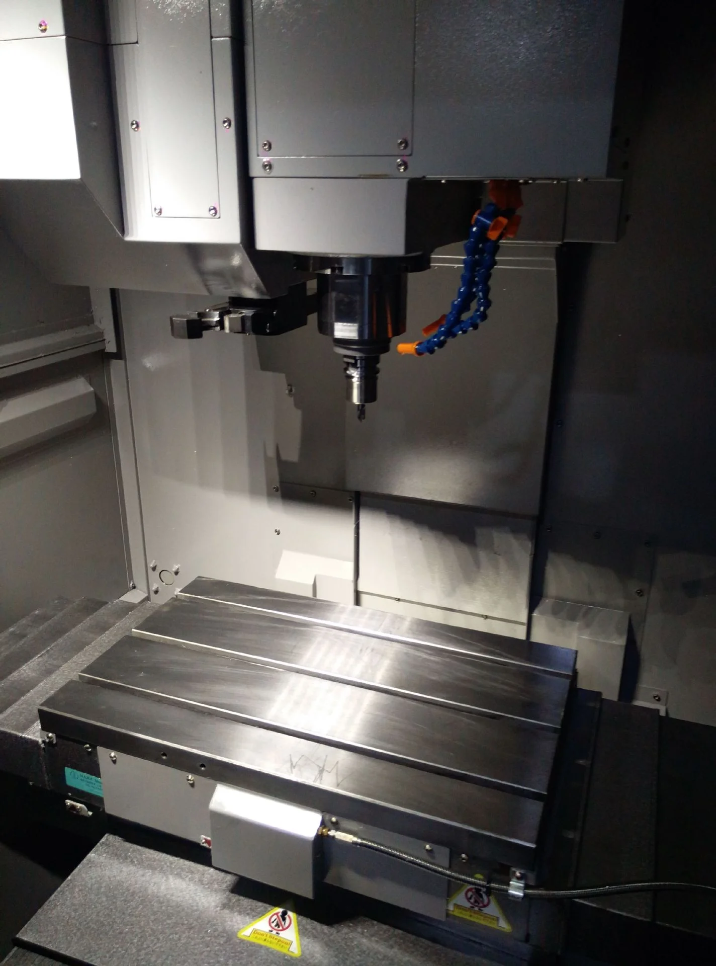 Japanese Second-Hand TSUGAMI VA3 CNC High-Speed Drilling Center