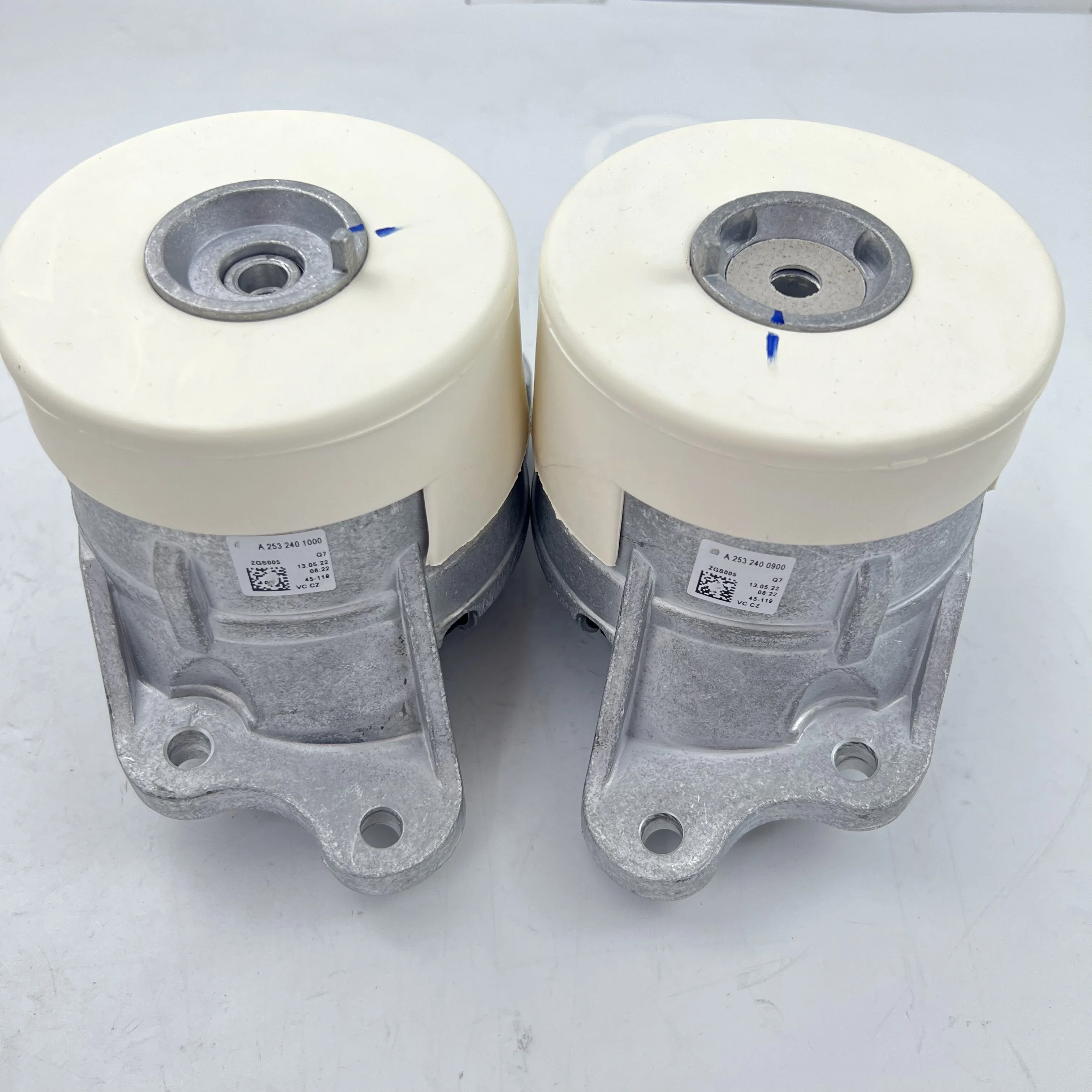 GlC C253 S213 W213 X253 Engine Mounting 2532400900 2052406000 ...