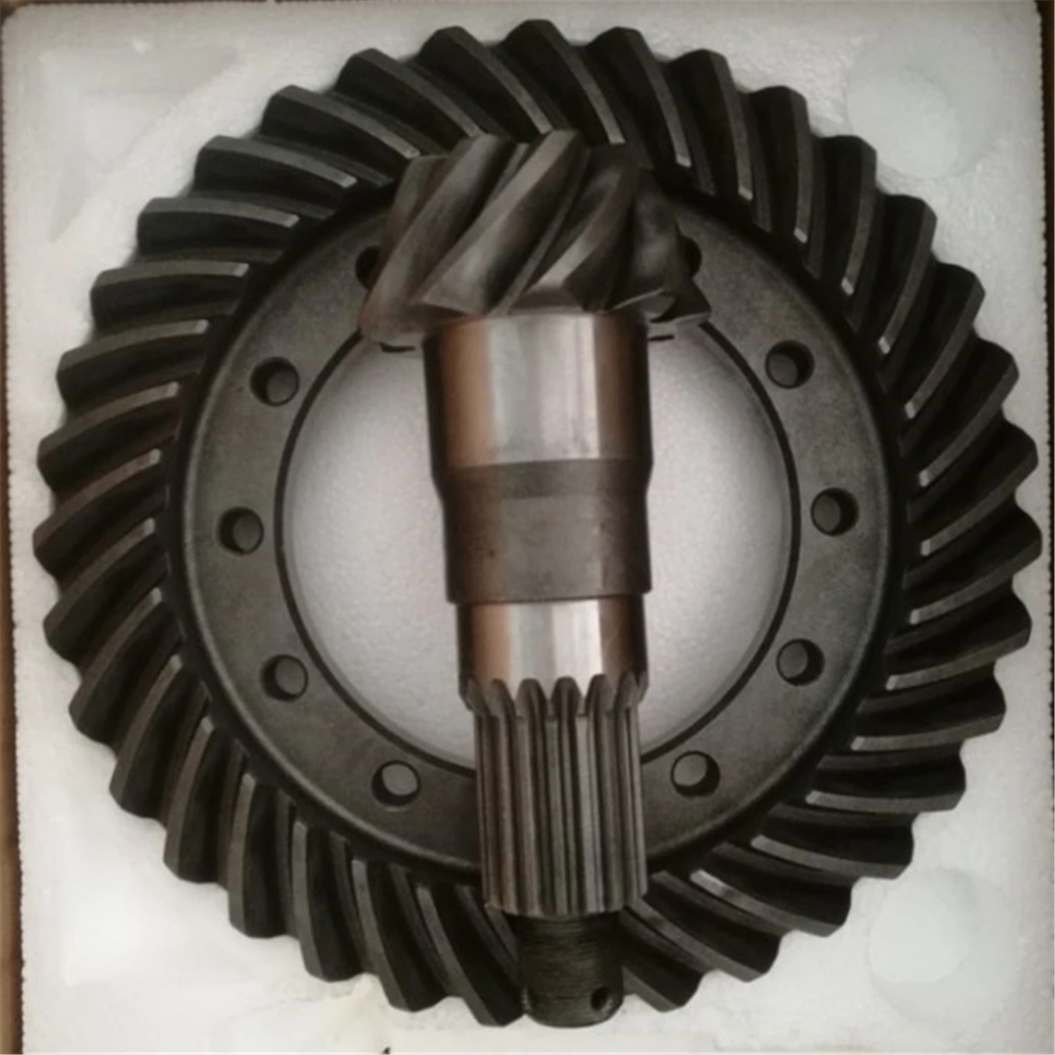 Changlin 937H 轮式装载机备件 Z30.6.1-16L + Z30.6.1-1L 驱动小齿轮和齿轮锥齿轮| Alibaba.com