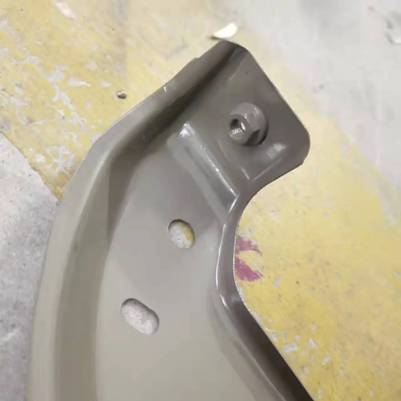 High Quality Tesla Fender Bracket 1100382-so-a/1100383-so-a For 2019 ...