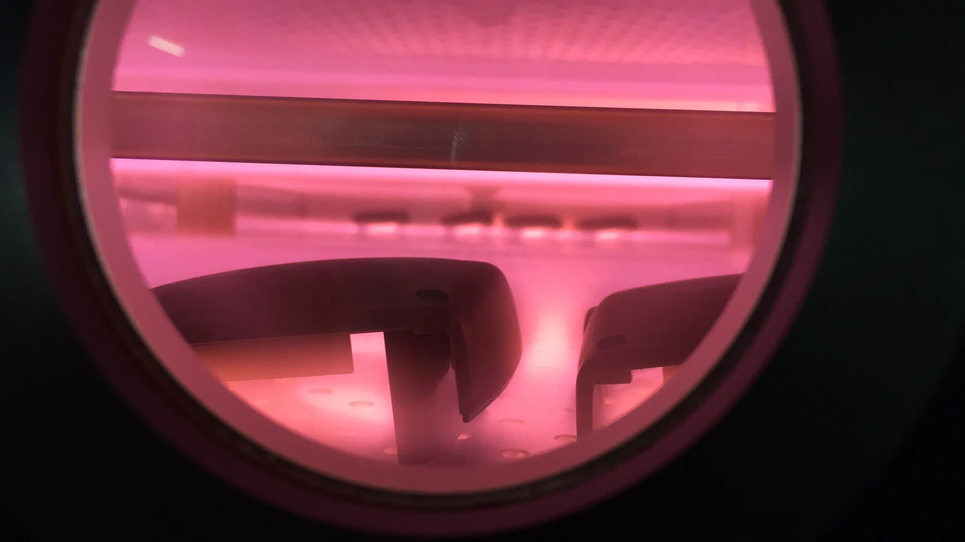 Plasma Etching Machine - Critical Cleaning & Surface Activation