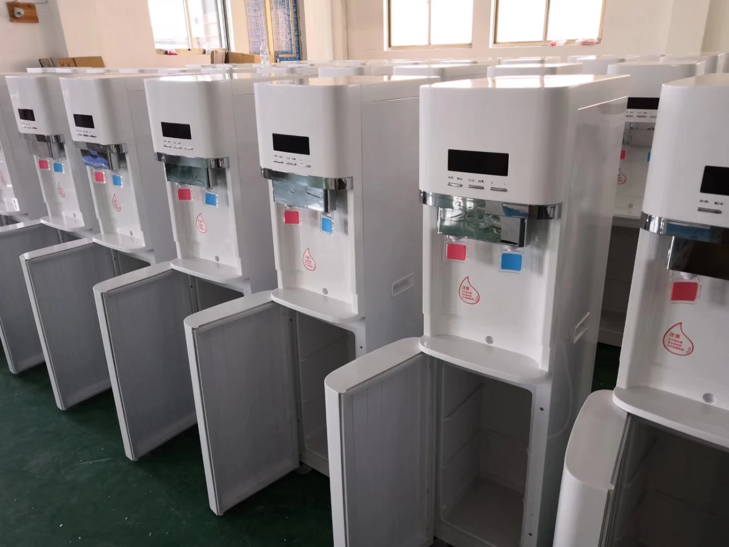 Hulog Piso Water Dispenser - 75GPD RO System with Hot & Cold