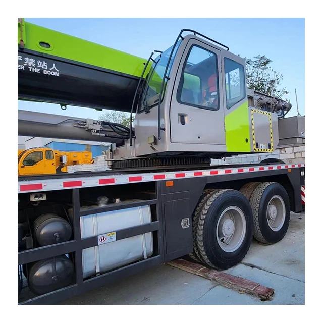 70 TON crane Chinese truck crane ZOOMLION 70 TON Low Price good working ...