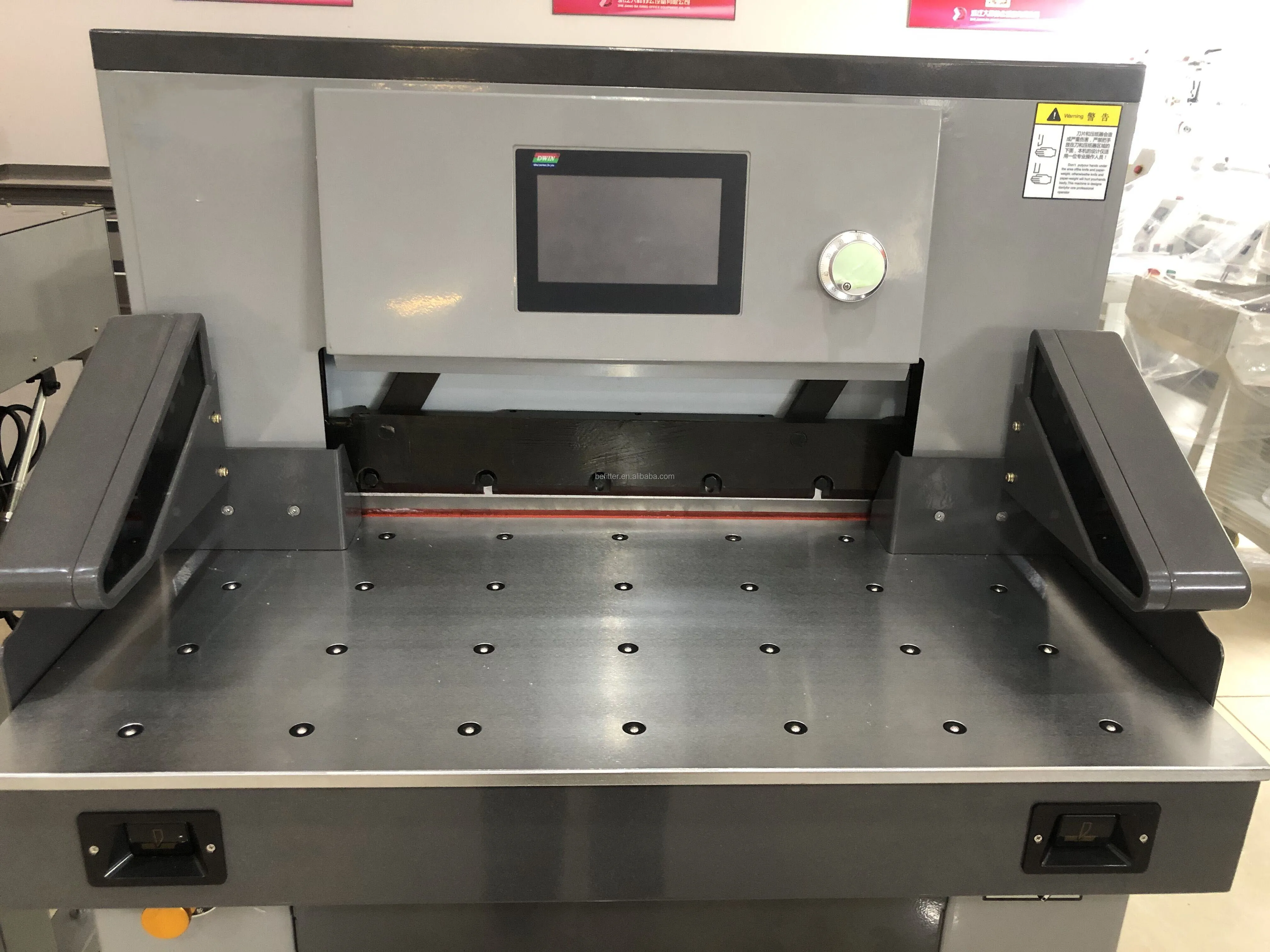 A2 520mm Hydraulic Guillotine Paper Cutter - Precision Cutting