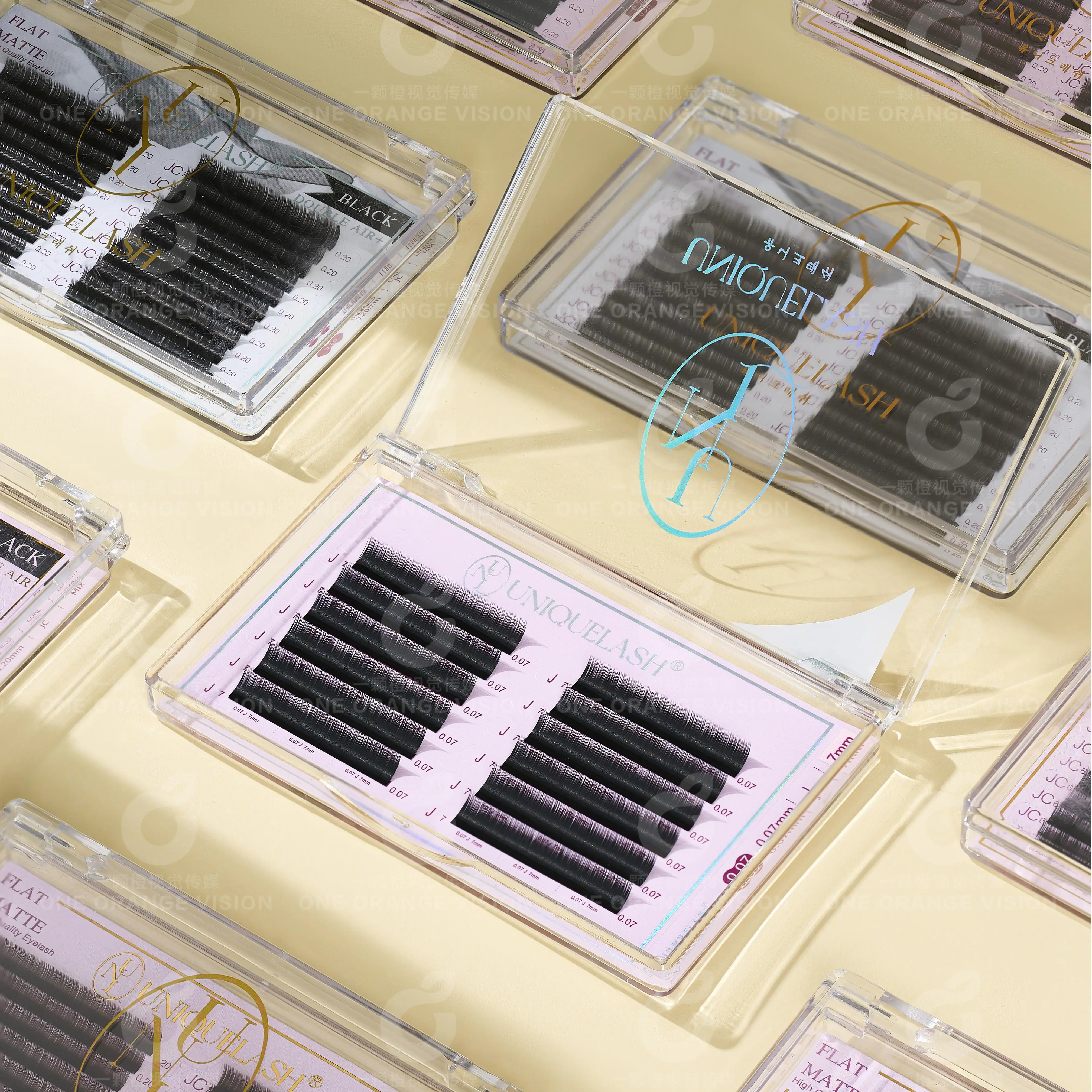 UNIQUE LASH Korean Artist Designed PBT Natural Look Brown Eyelash ...