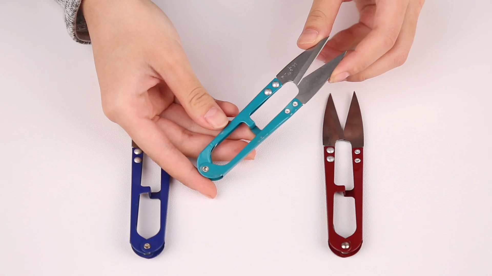 Donghe No.1 Power Small Yarn Scissors Cross Stitch Thread Cutter Spring ...