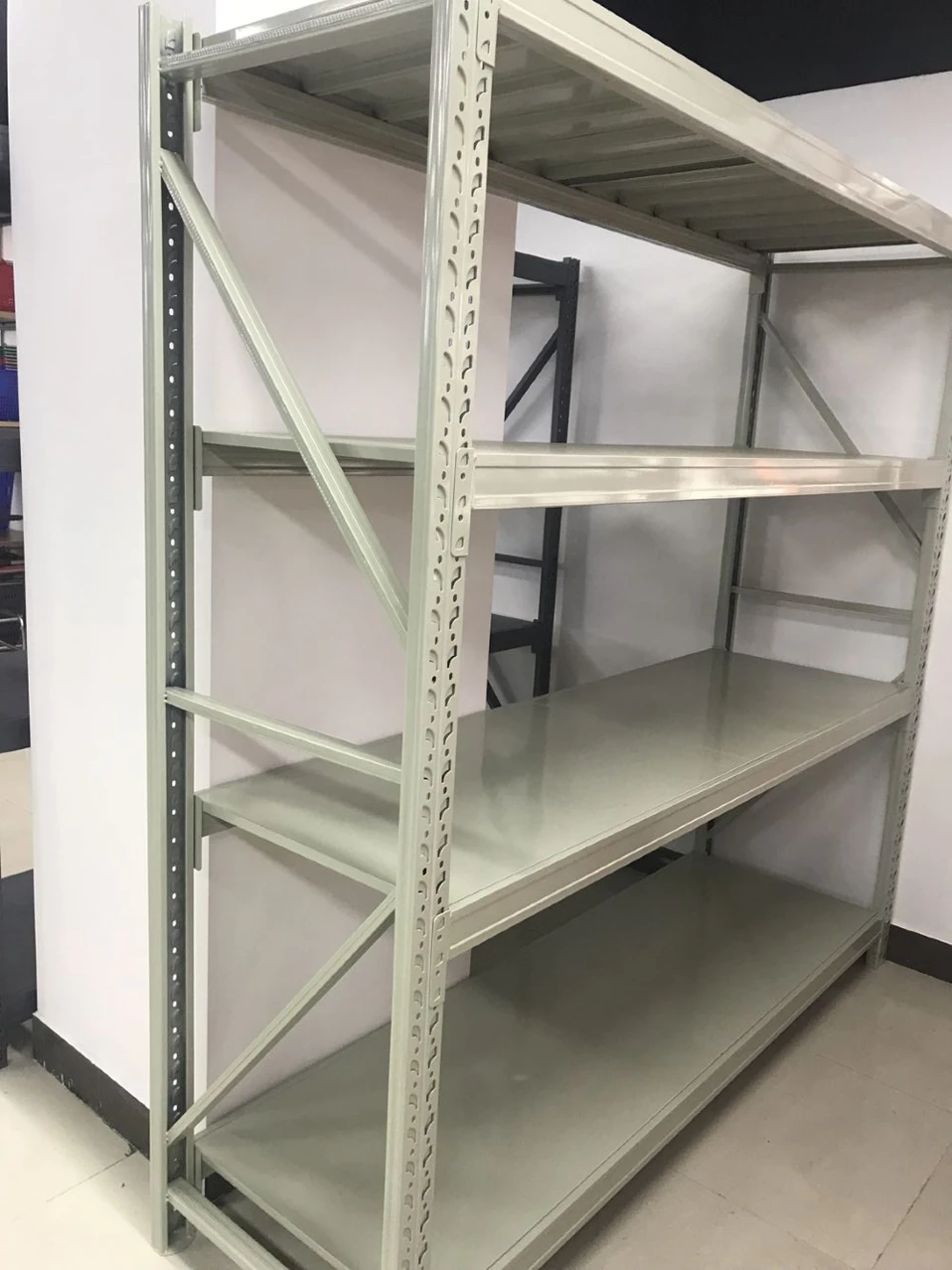 Light Duty Cold Rolled Steel Storage/display Shelves For Household ...