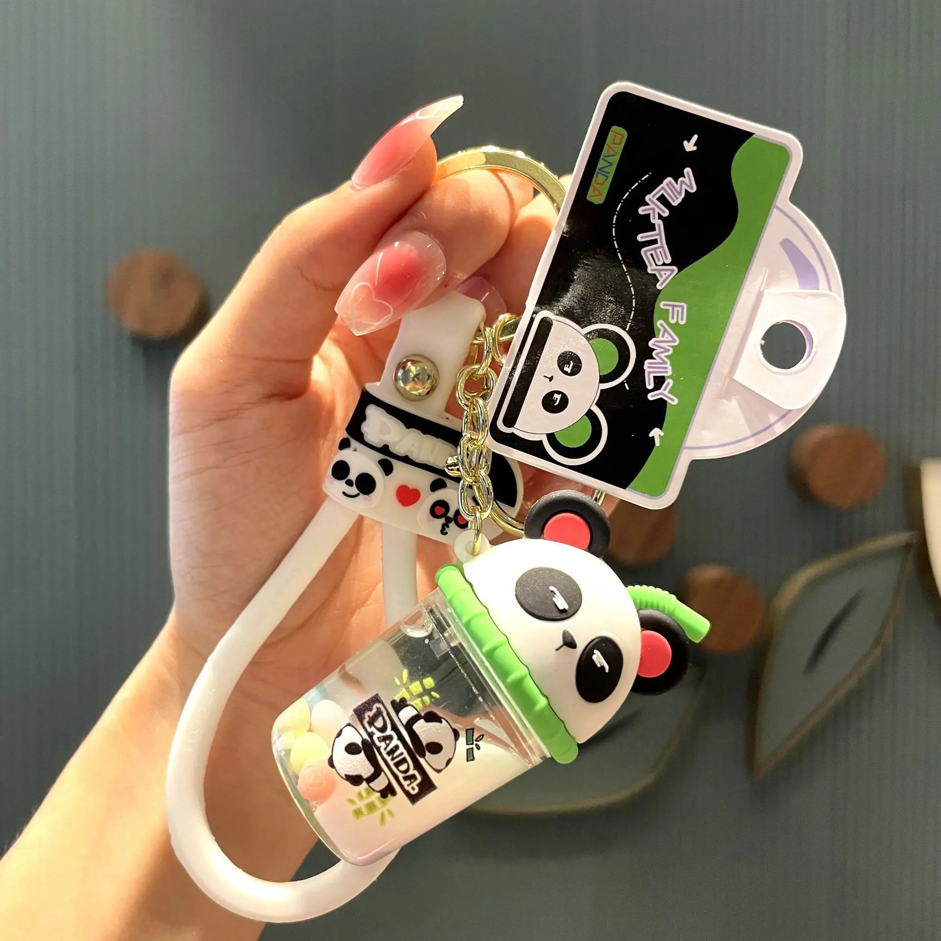 Dundun Panda Quicksand Into The Oil Key Ring Floating Liquid Creative ...