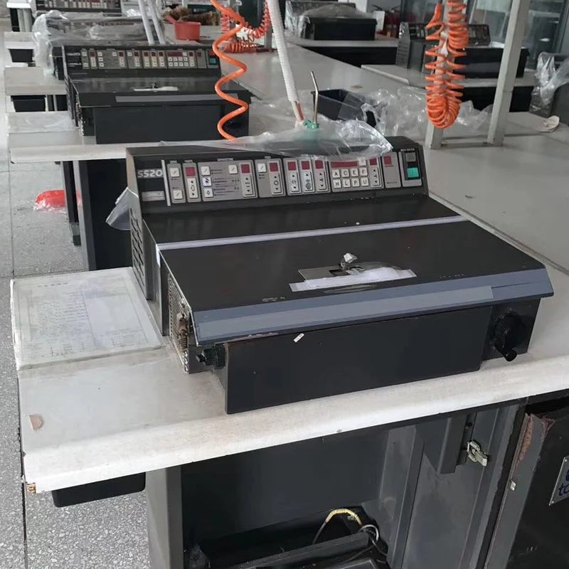 Used Italy Comelz SS20 Leather Skiving Machine - 1HP Power