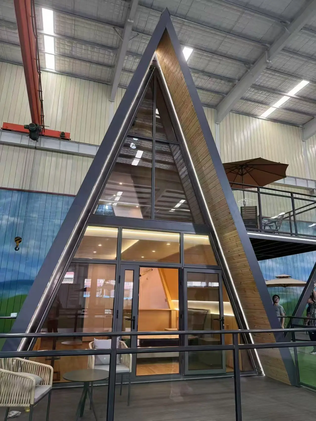 Modern Luxury a-Frame Steel Structure Waterproof Villa