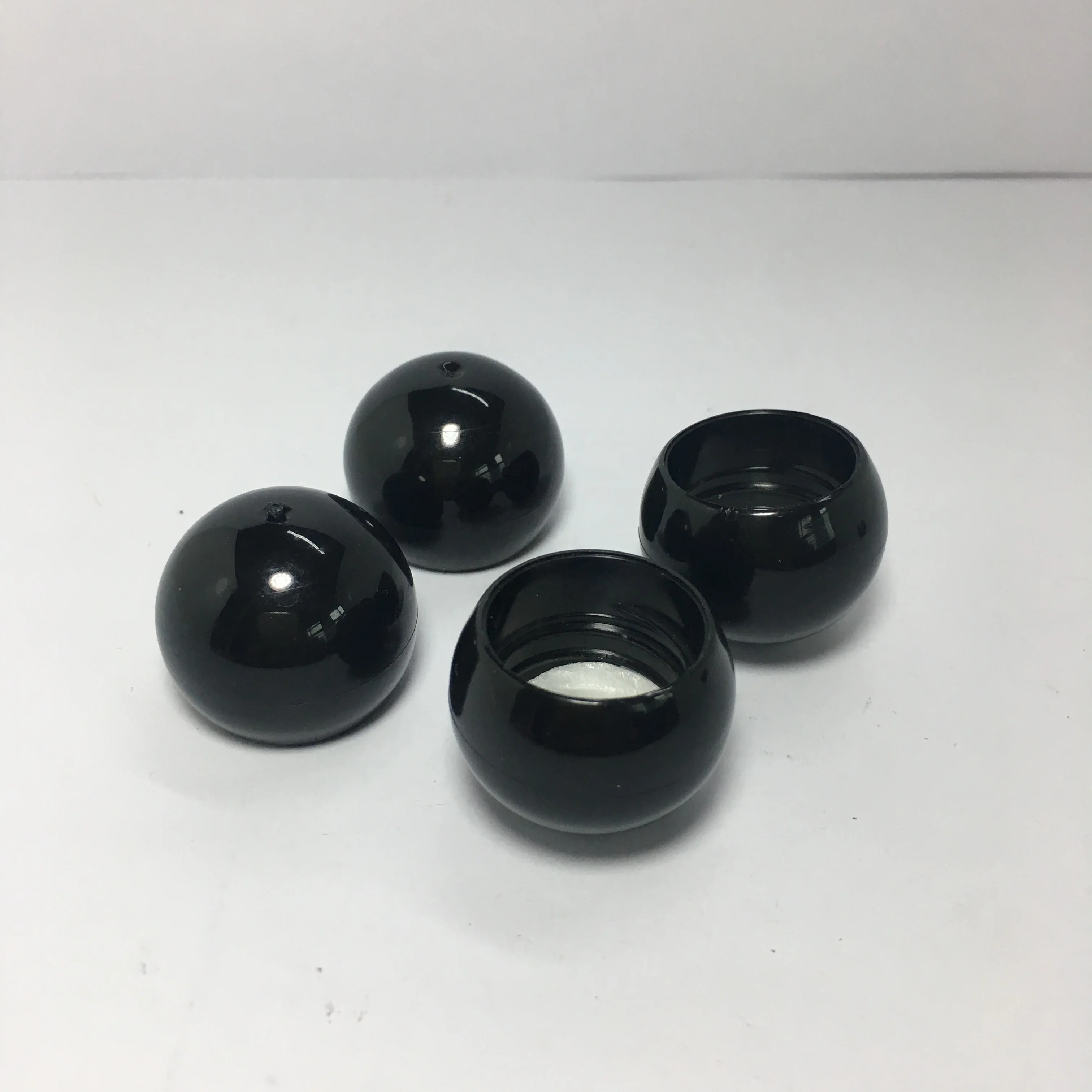 18mm 20mm 24mm 28mm Smooth Round Shape Plastic Bottle Screw Closure Of ...