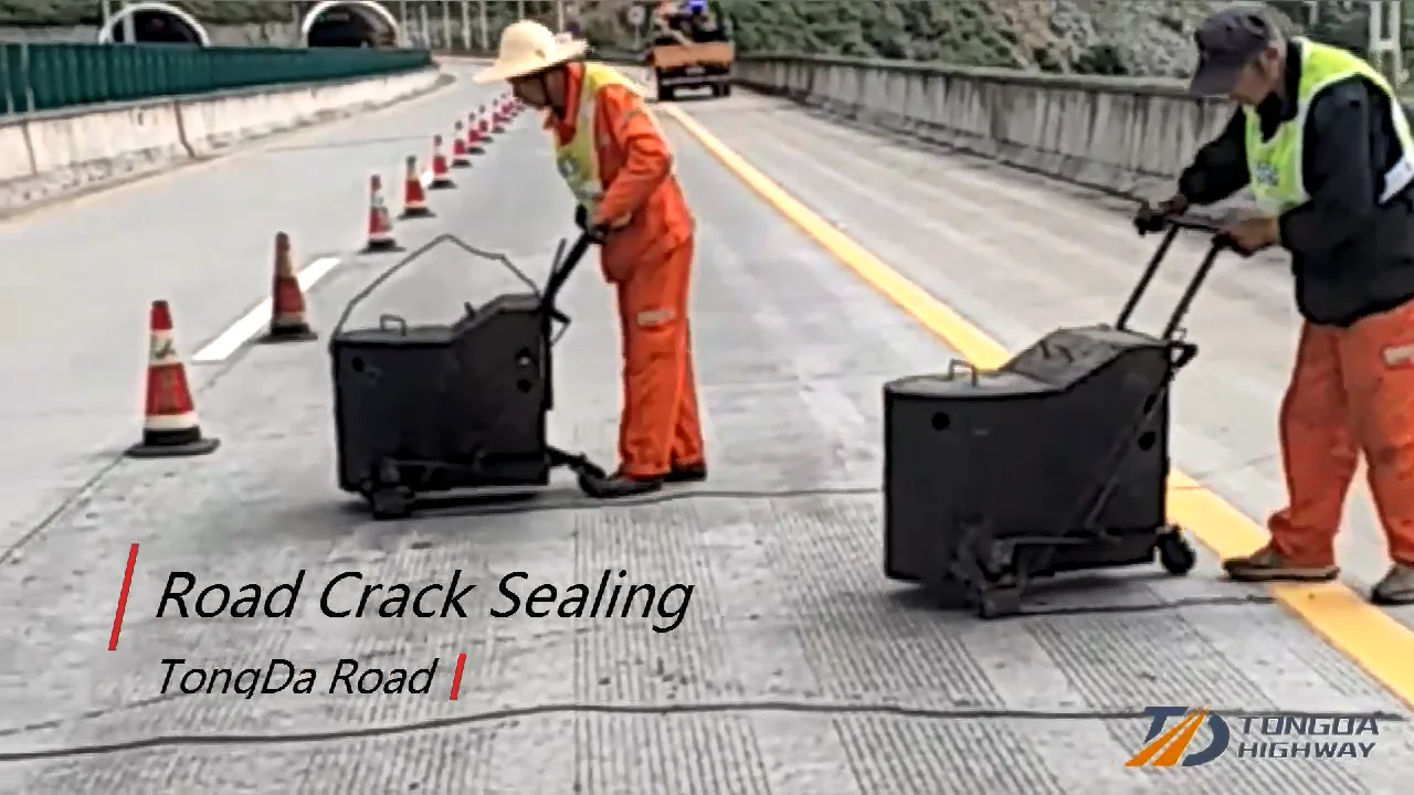 Hot Sealing Compound Rubberized Asphalt Road Crack Sealant Road Joint ...