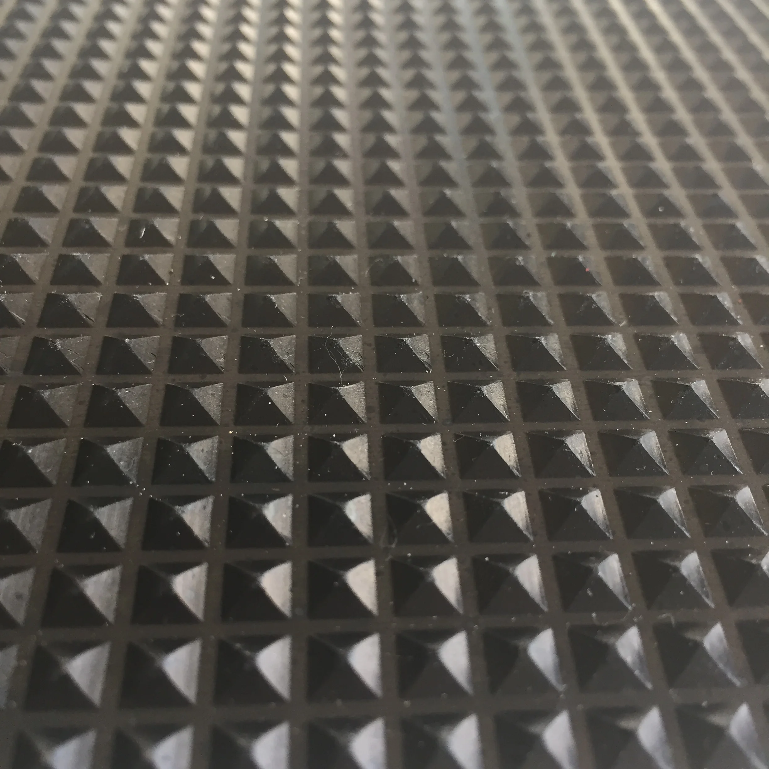 Pyramid Rubber Matting - Durable Industrial Flooring