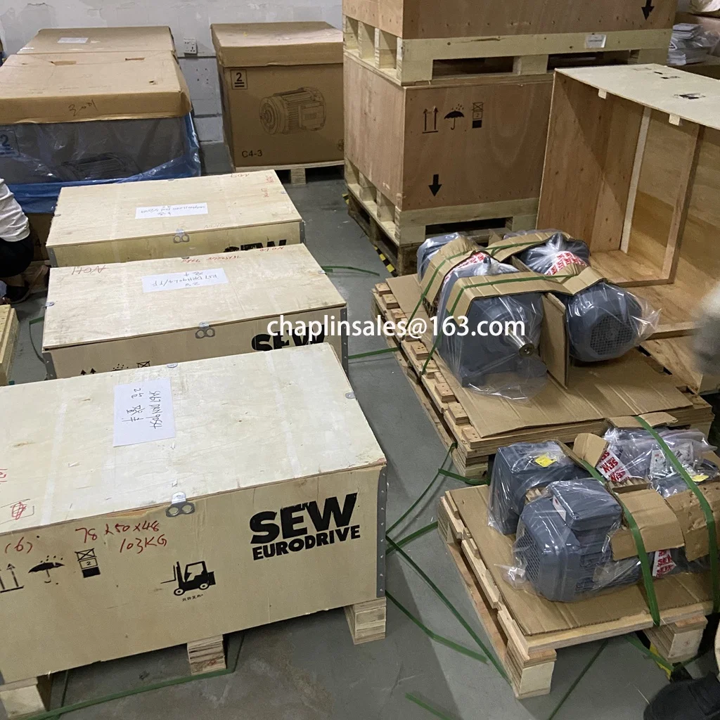 SEW EURODRIVE Helical Gear - Worm Turbine Gear Reduction Motor SA57/T ...