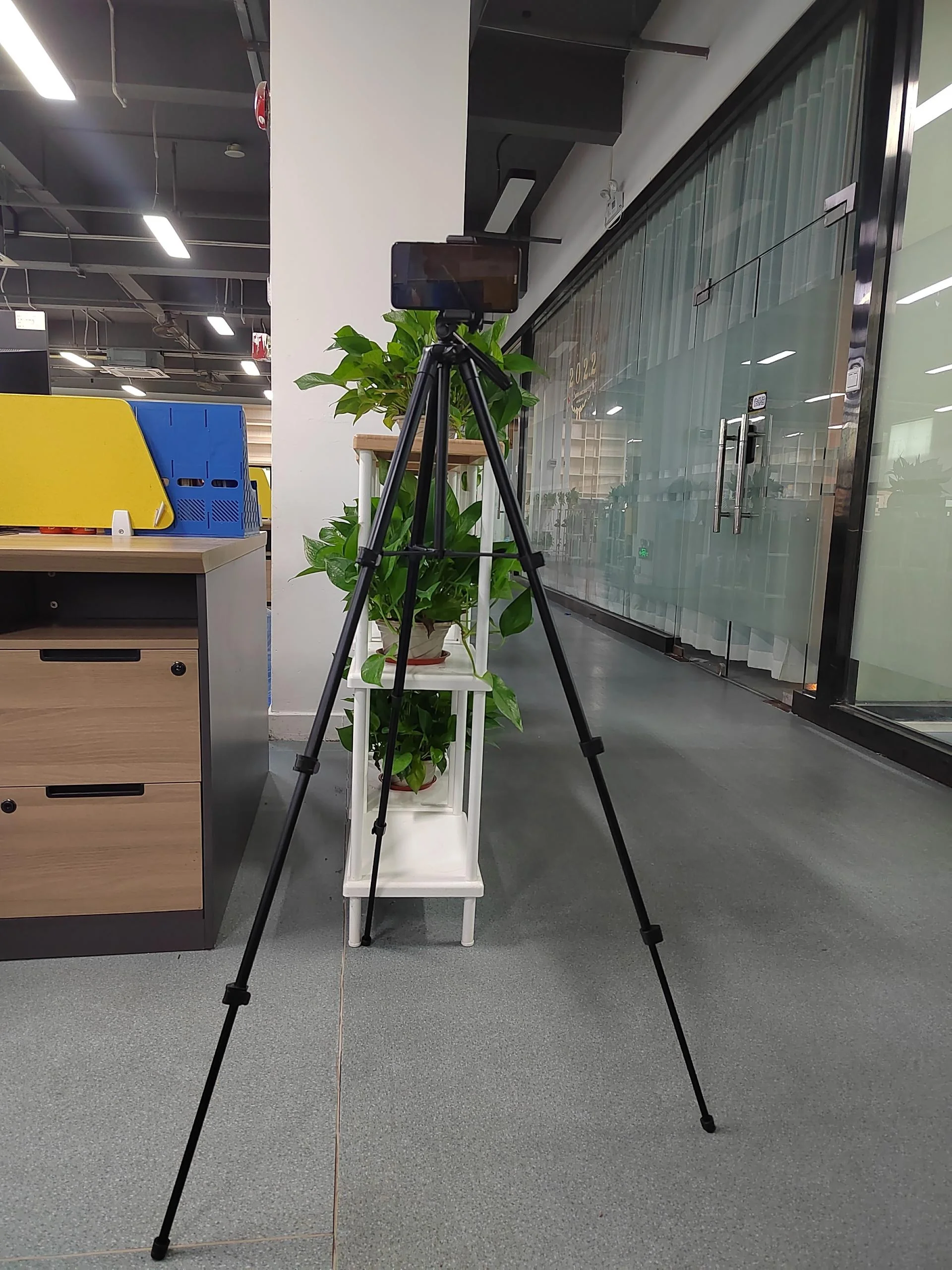 Height-adjustable Floor Stand For Camera Phone Live Streaming Photo ...