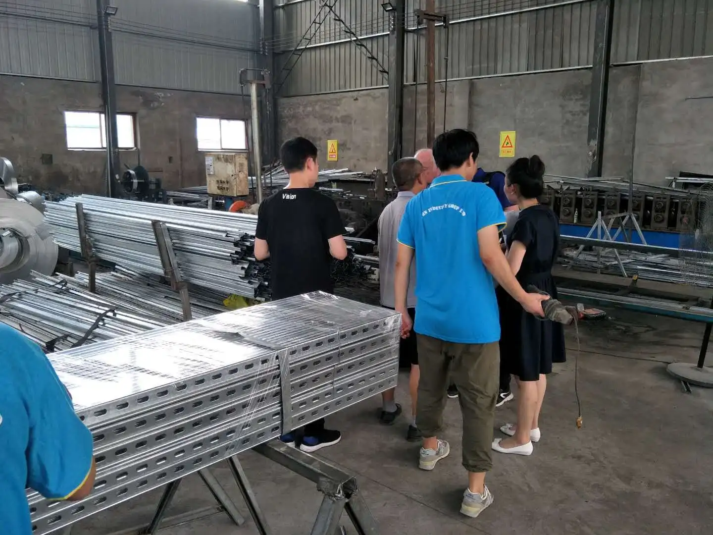 Gi C Channel Galvanized C Purlin Cold Rolled Roof Purlin - Buy Cold ...