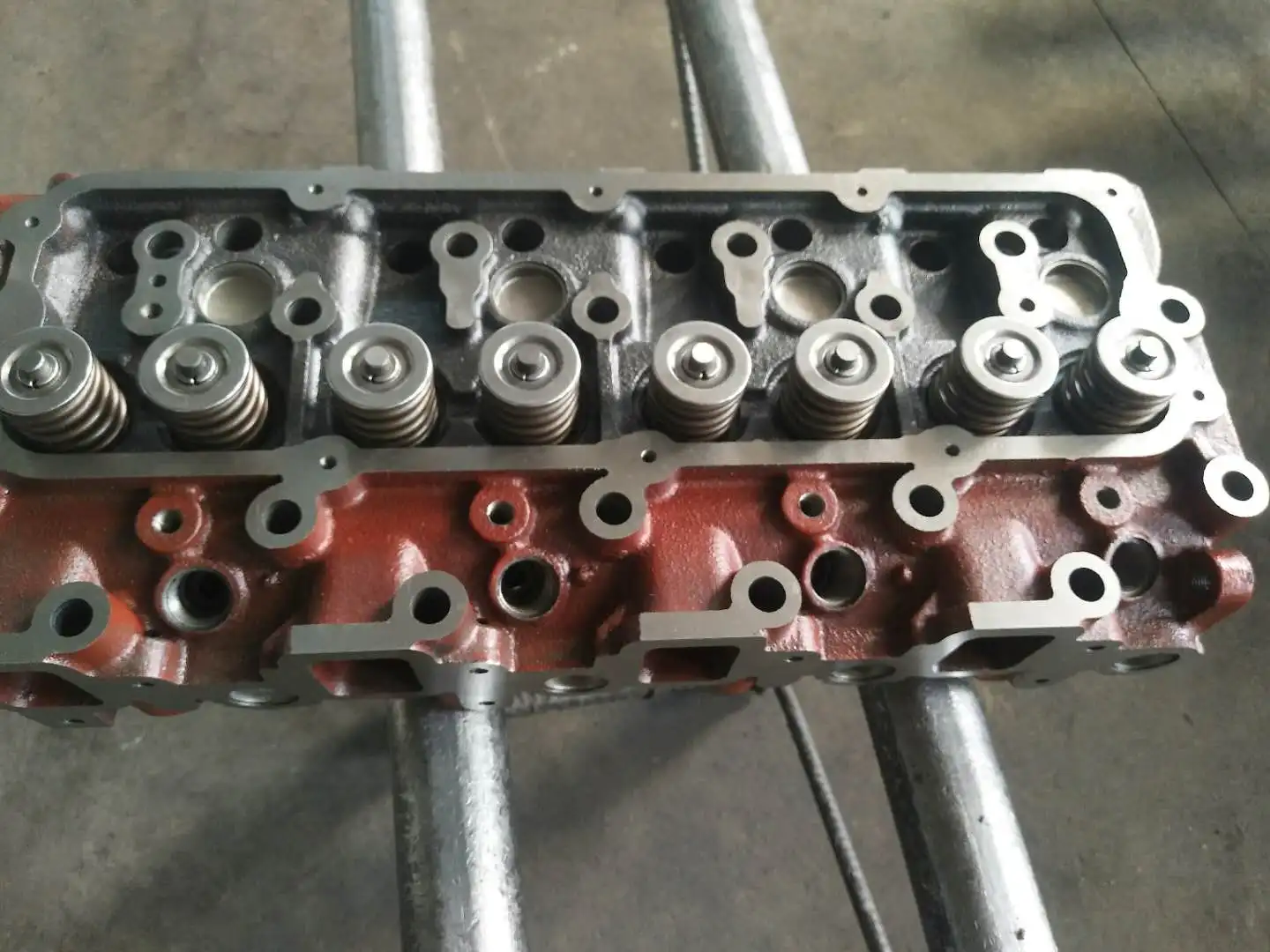 Auto Engine Parts J2 Jt Complete Cylinder Head Oem K2700 Ok65a-10-100 ...