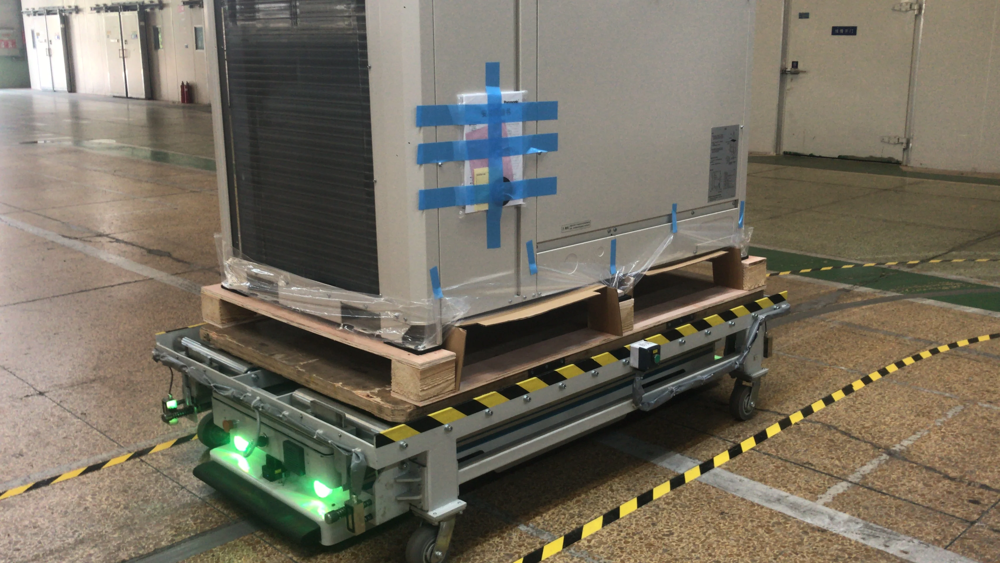 Warehouse Robot Automatic Guided Vehicle Magnetic Robot Agv Robot ...