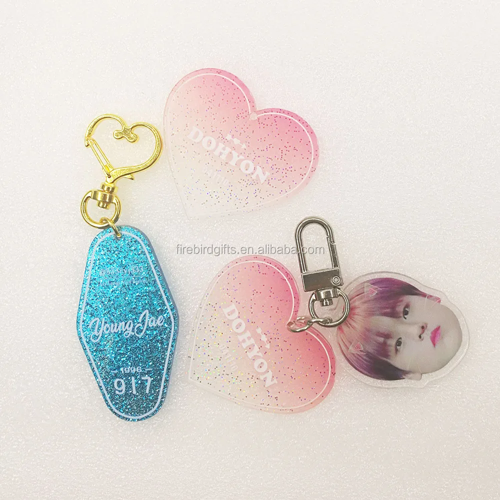 Customised Kpop Acrylic Heart Shape Keychain With Glitter - Buy Acrylic ...