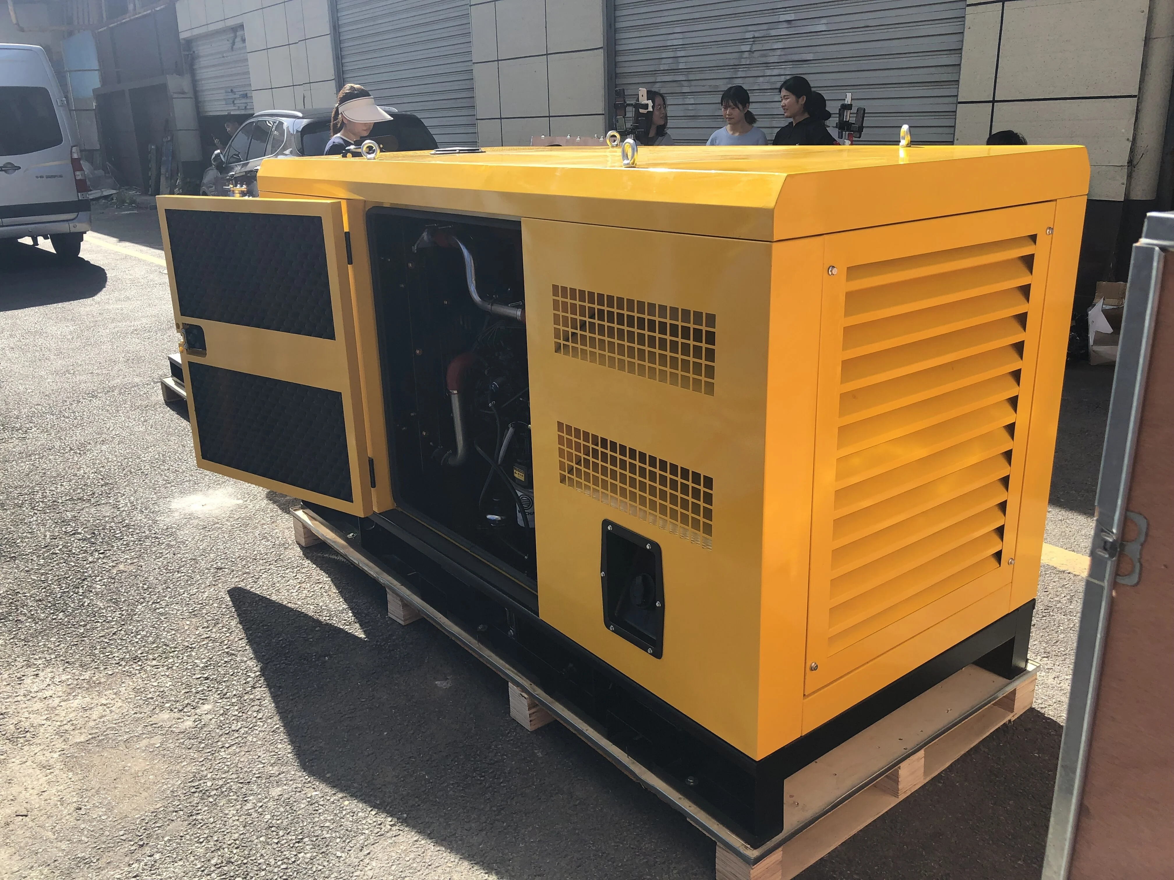 SINOOUTPUT 40KW 1500RPM 230V 50Hz Diesel Land Generator Set Weichai ...