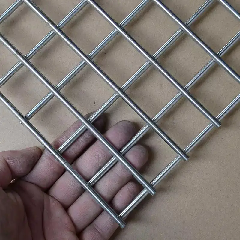 4mm Thickness Galvanized Iron Net Cattle Panel Coated Welded Wire Mesh ...