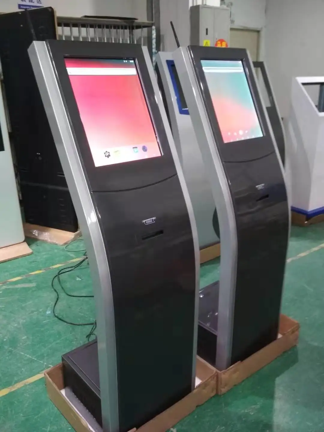 17inch Wireless Queue Management System with Ticket Printer