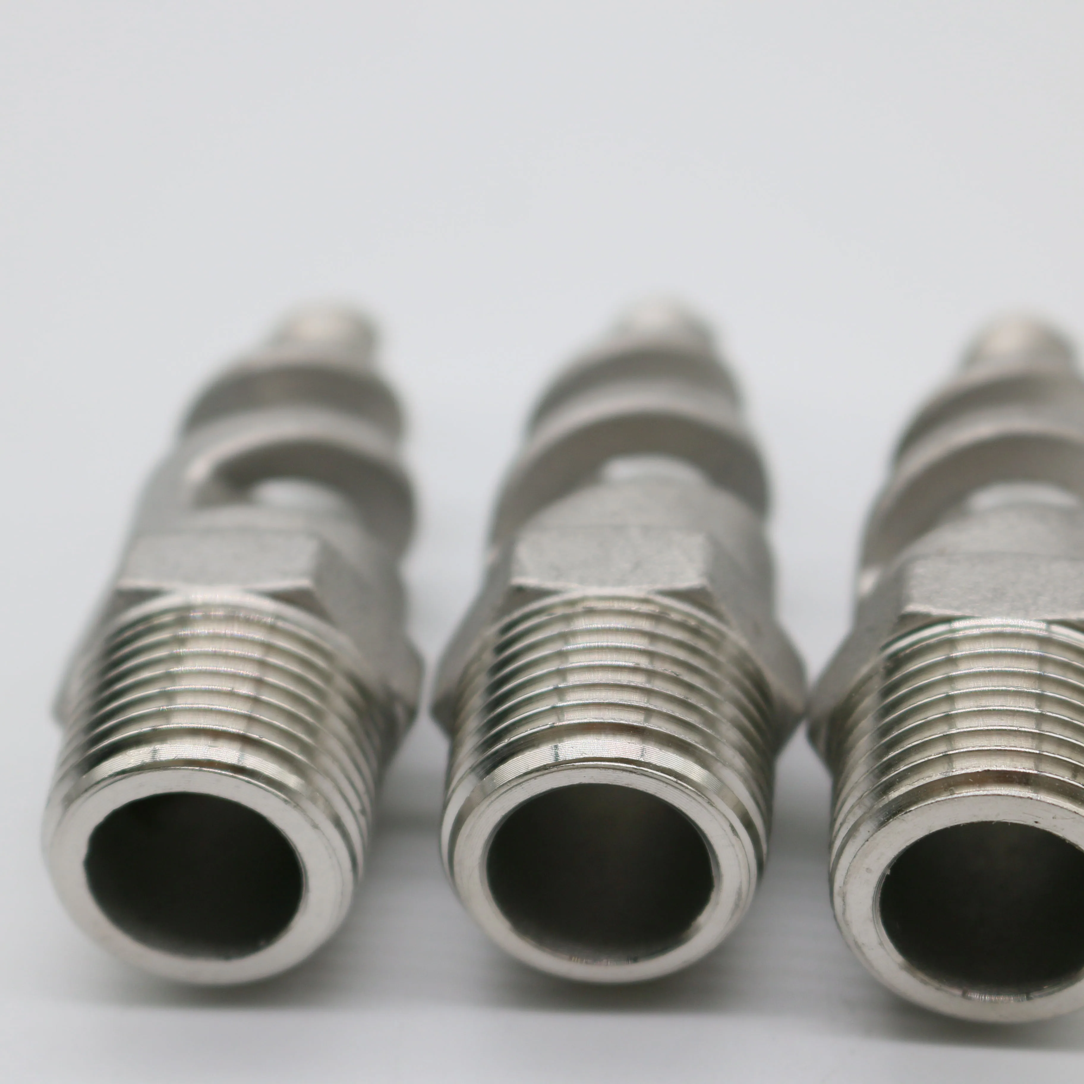 Stainless Steel Pipe Fittings - Full Cone Male Threaded