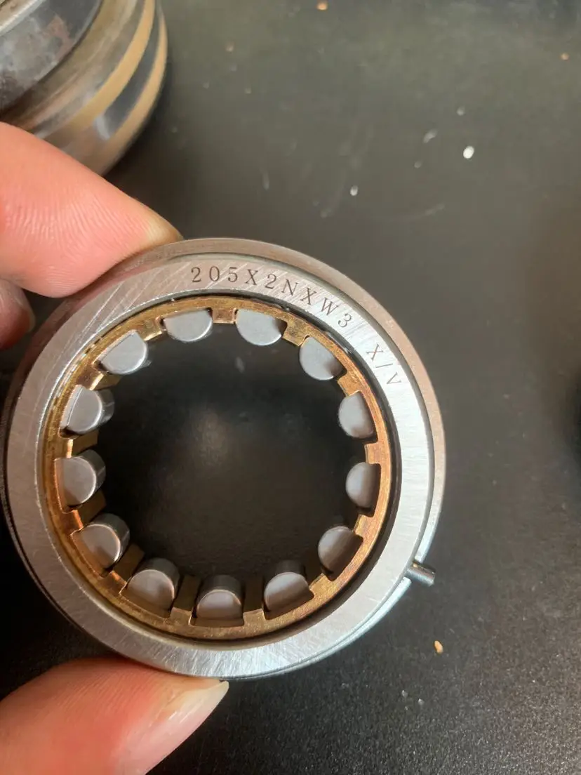 205X2NXW3 X/V Crankshaft Bearing - 93390-00029 for 15HP Outboard Engine ...