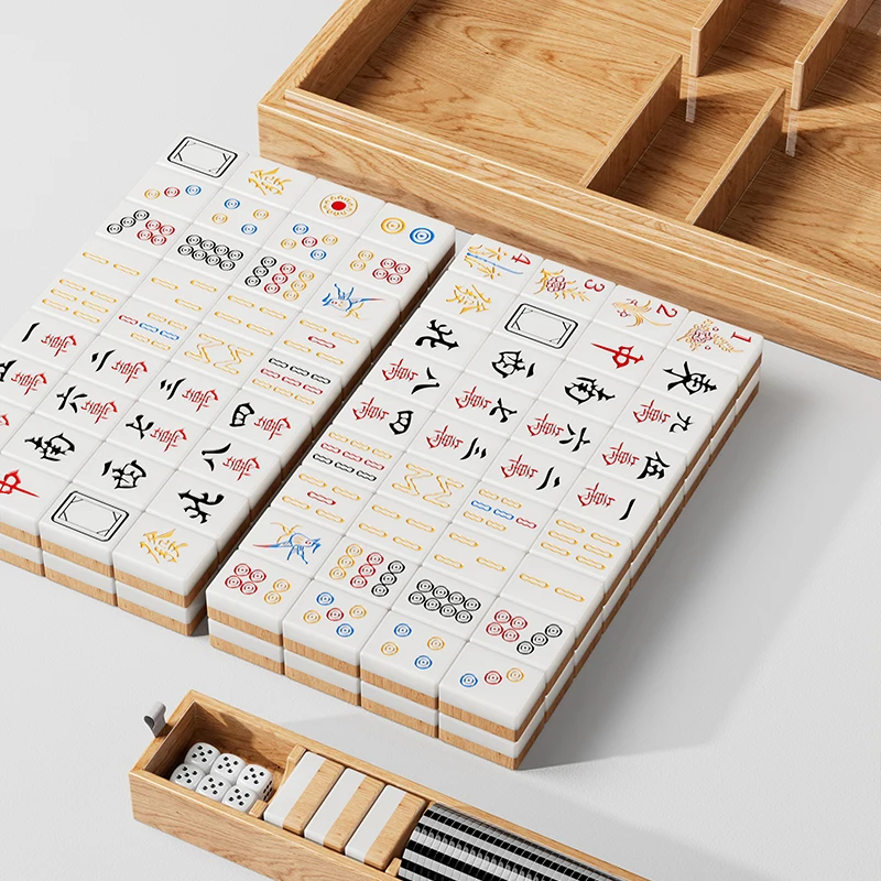 Luxury Bright Paint Wooden Mahjong Box with Custom Tiles