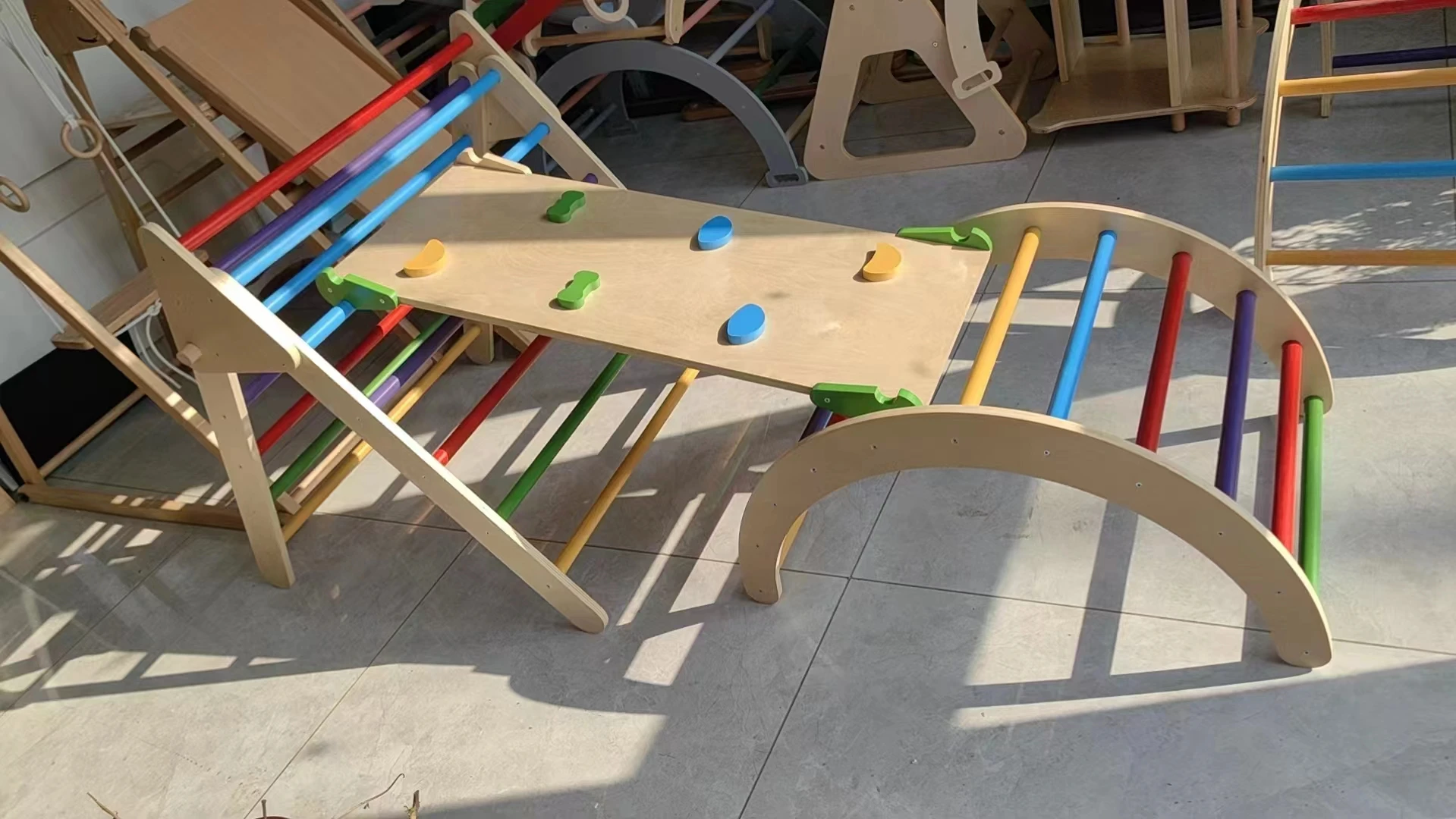 Montessori Triangle Set - Foldable Pickler Gym for Kids