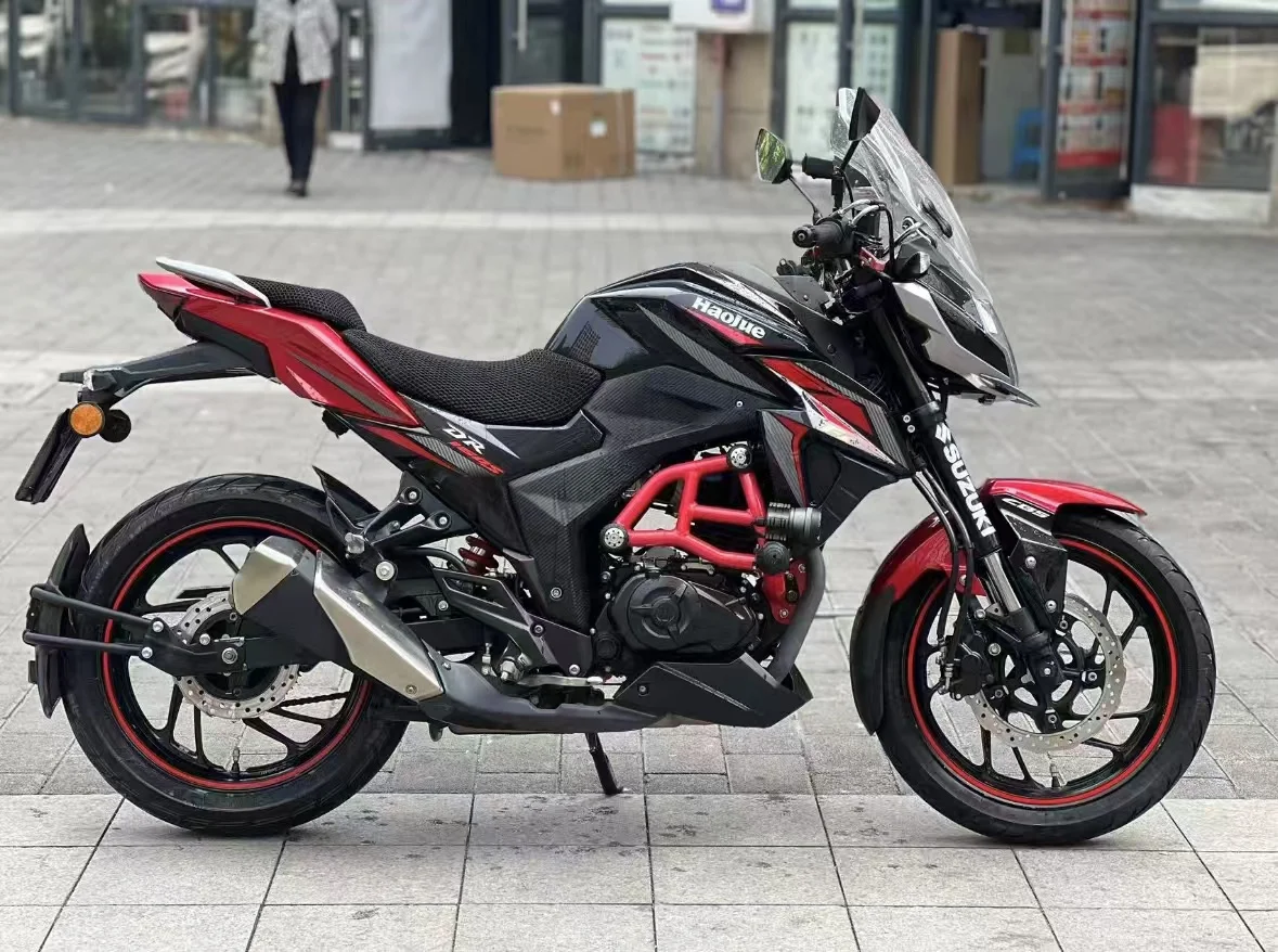 Haojue DR150S & DR300CC Men's Sportbikes - National Four EFI
