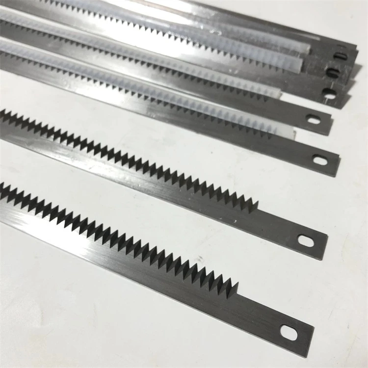 China Manufacture Customized Size Serrated Packing Blade Wave Form ...