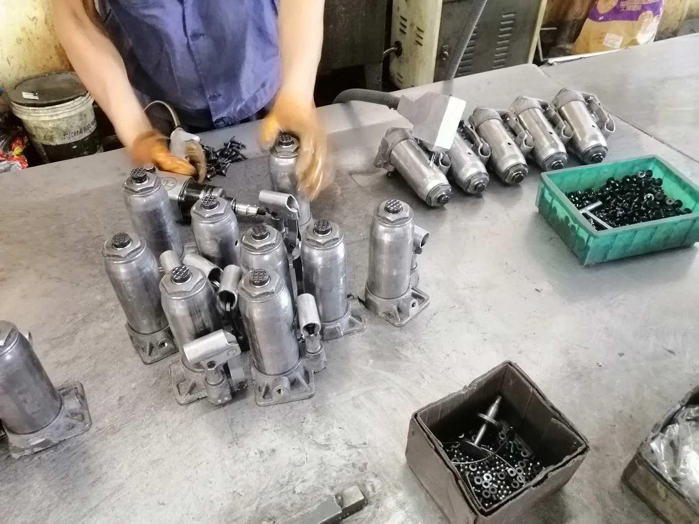 10 Ton Handle Hydraulic Bottle Jack - Buy Hydraulic Jack Car Jack Auto ...