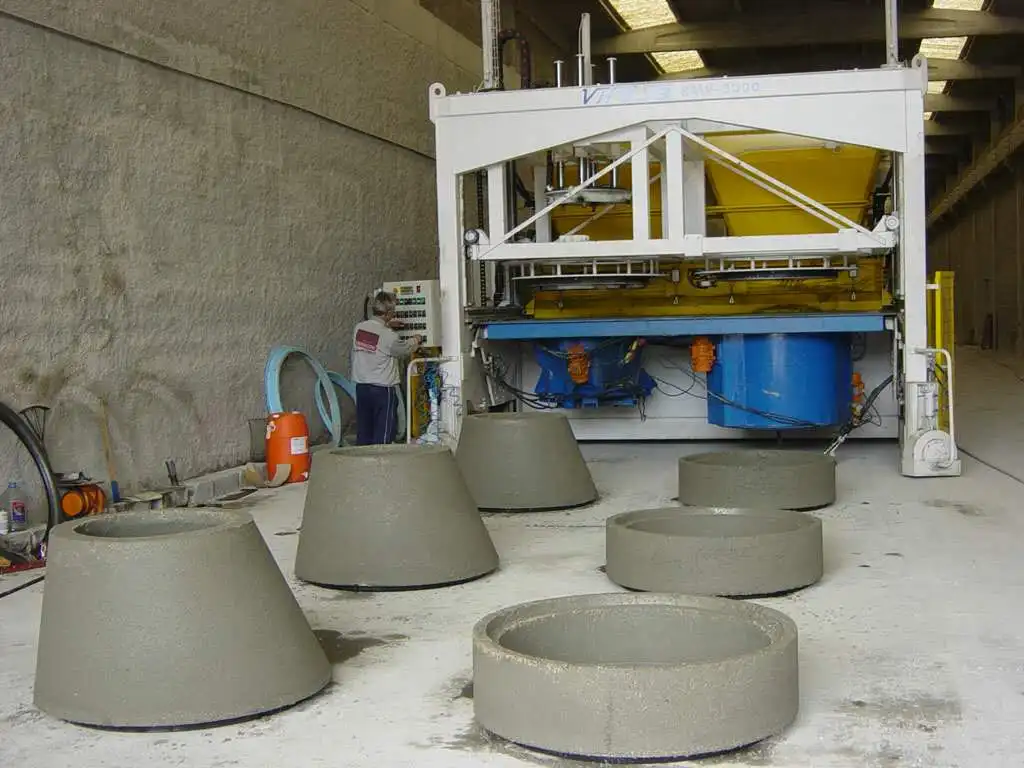Precast Dry Cast Movable Egg Laying Concrete Manhole Base Ring Molding ...