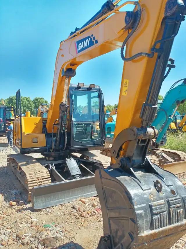China Sany Sy95c Is In Good Condition With Long Arms Small Used ...