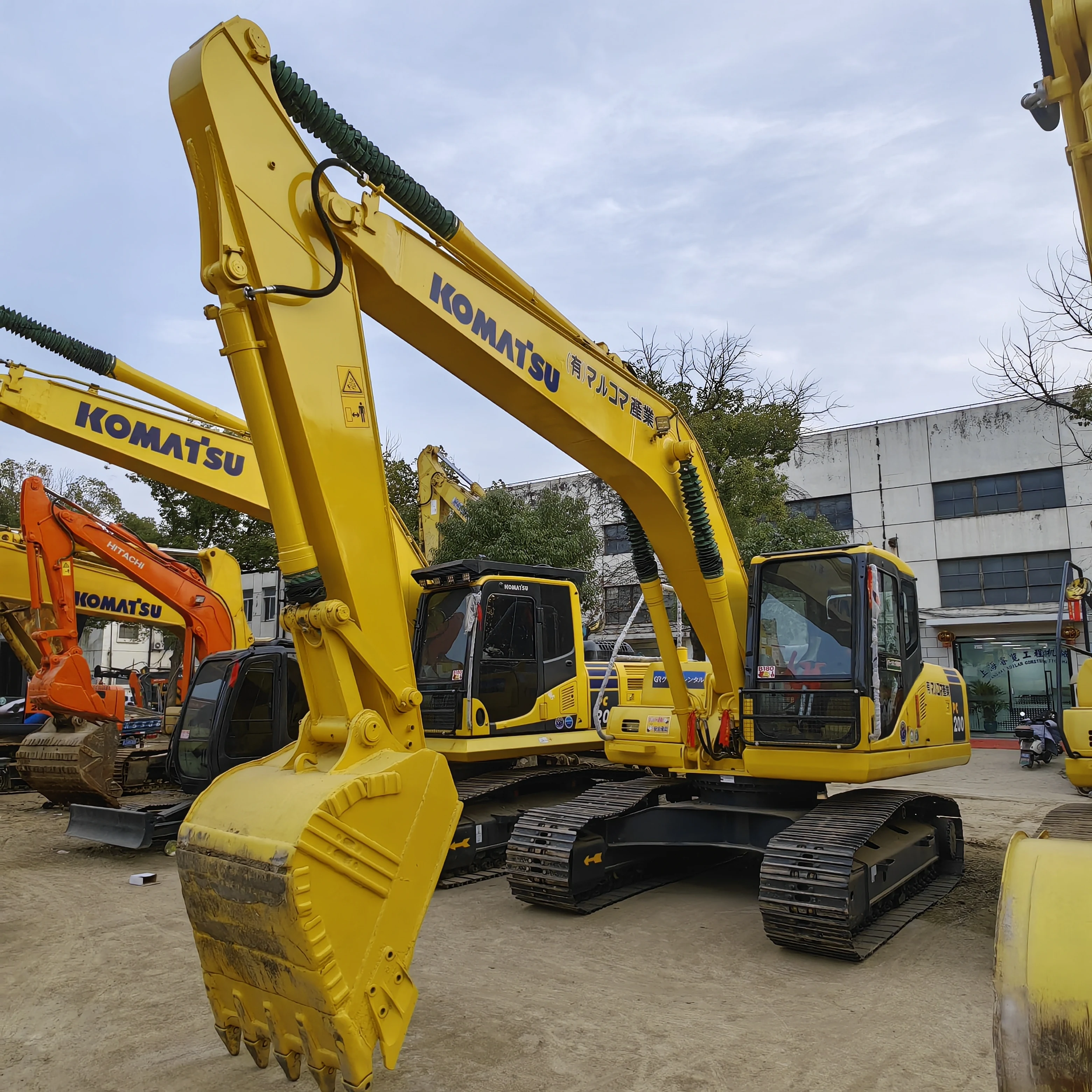 Japan Import Komatsu Digger Pc200-8 Construction Machinery 20 Ton ...