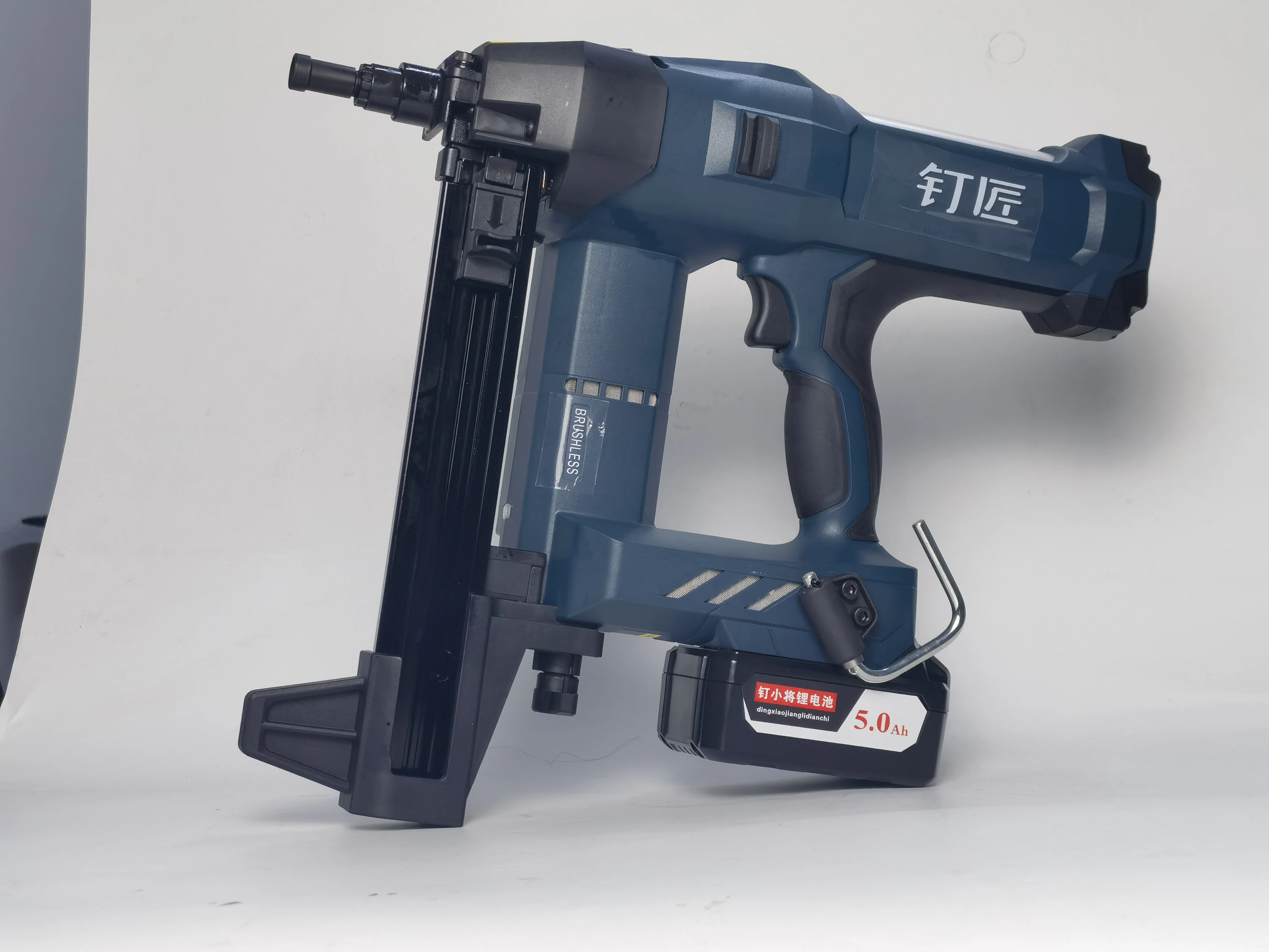 Nailtask Dccn 90s2 Concrete Nailer For Woodworking Electric Cordless ...