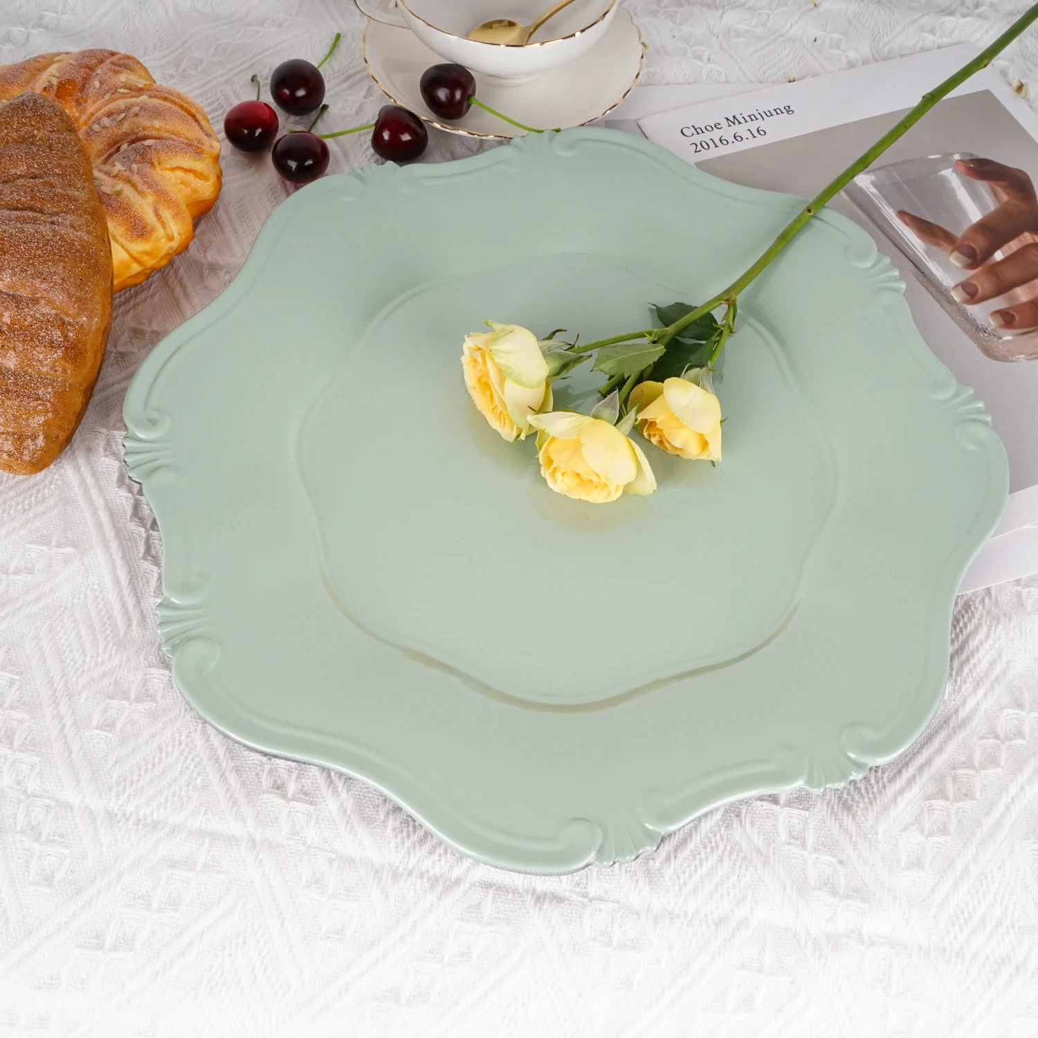 Wholesale 13 Inch Round Light Green Plate Wedding Party Banquet ...