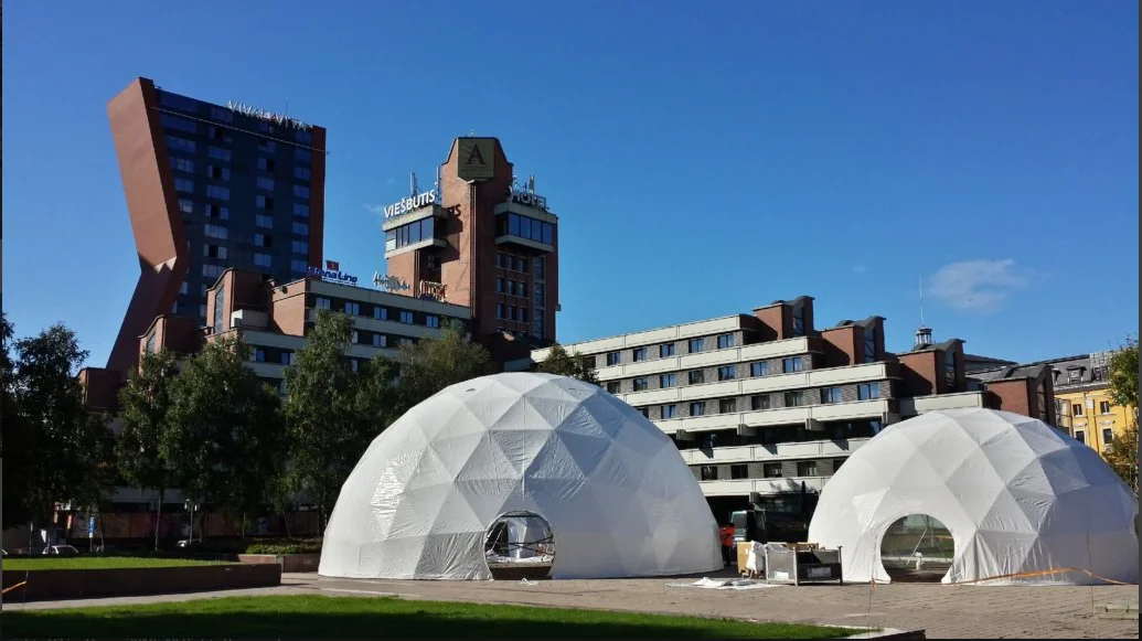 Transparent I Igloo Camping Half Sphere Geodestic Projection Dome Tent ...