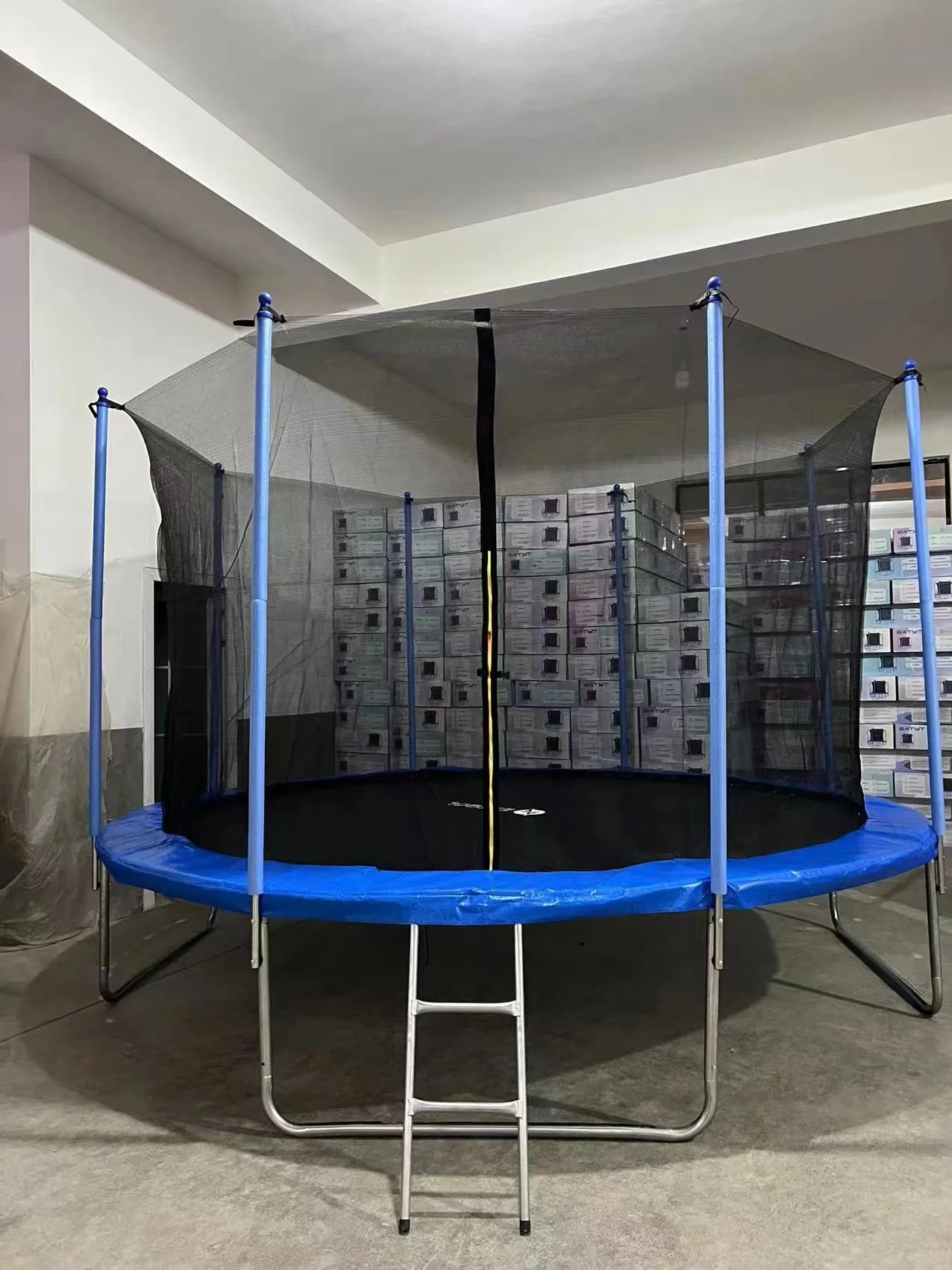 Safe and Fun Trampoline Experience with Kaluen Jumping Beds