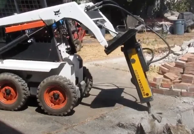 Soosan SQ20 Hydraulic Breaker - Demolition & Construction