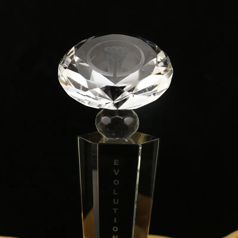 Cheap Diamond Crystal Trophy With With Engraved Logo/clear Crystal ...
